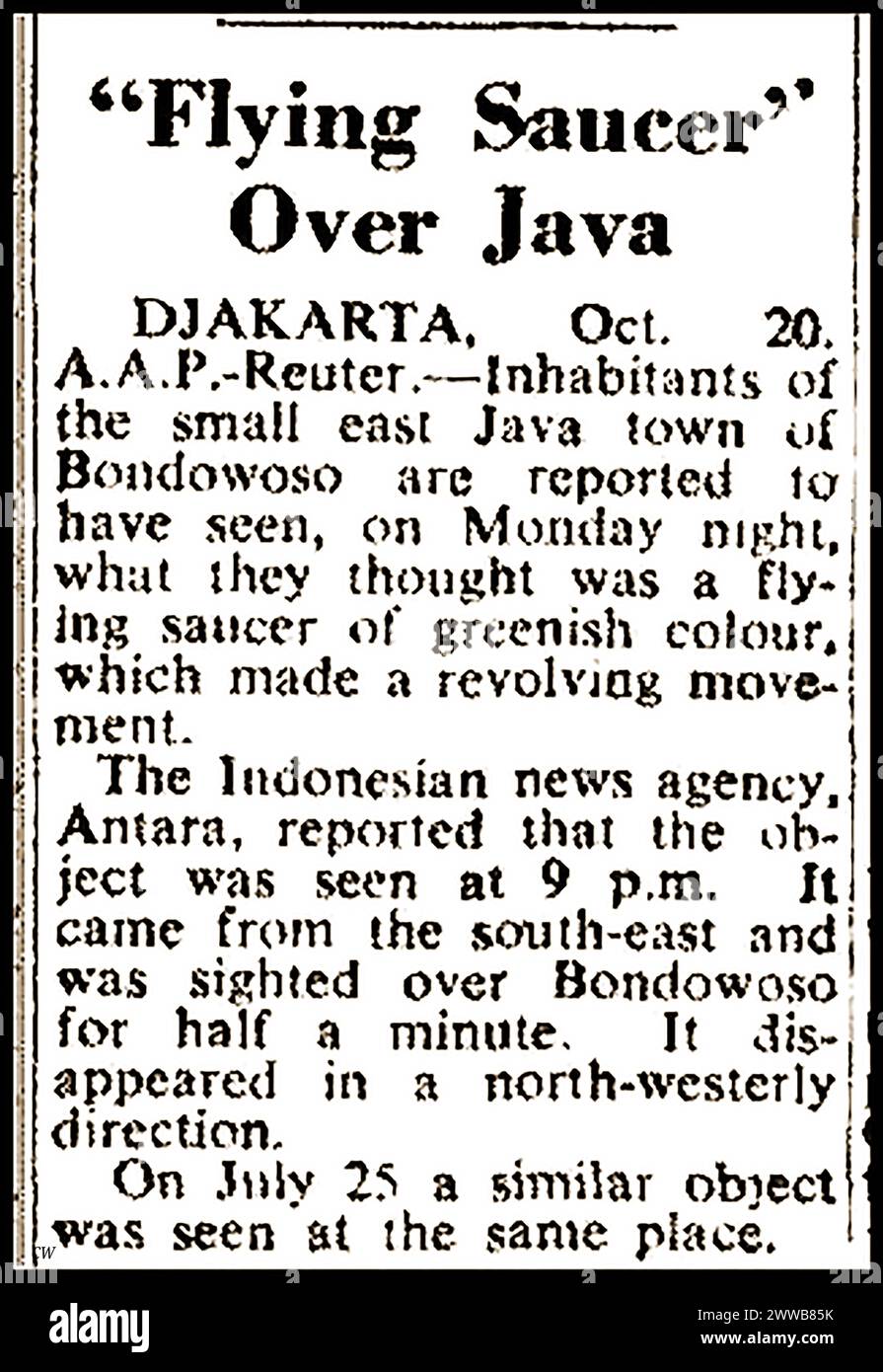 Flying saucer over java hi-res stock photography and images - Alamy