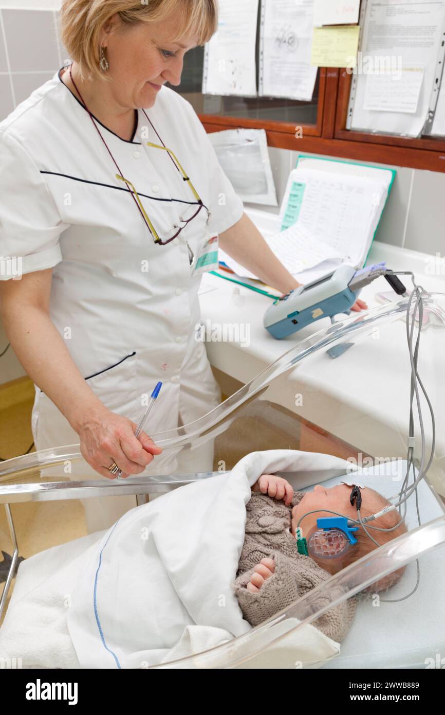 Hearing test - The PEA test (Evoked Hearing Potential) is carried out ...