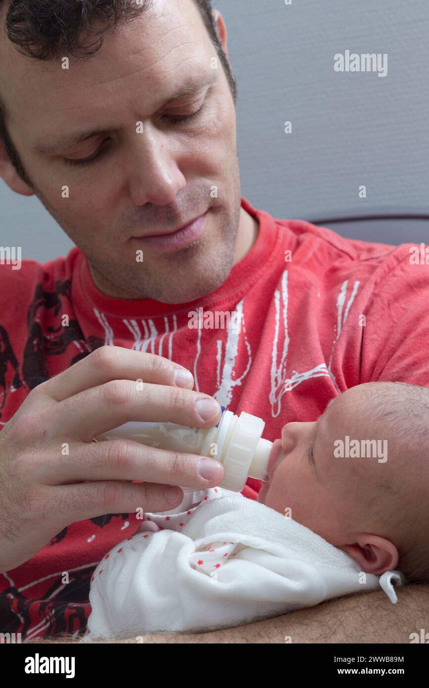 Giving birth man hi-res stock photography and images - Alamy