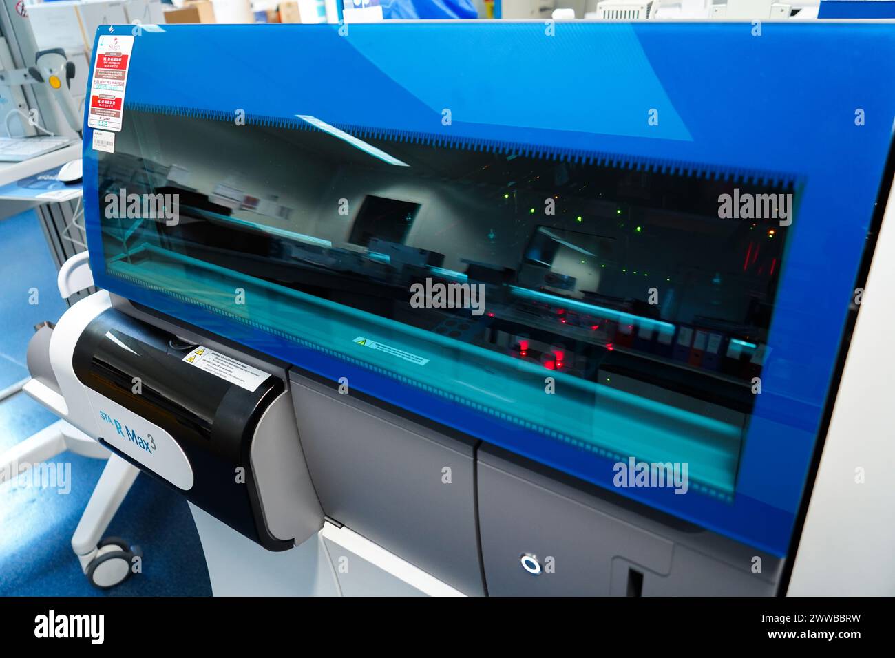 Hemostasis laboratory hi-res stock photography and images - Alamy
