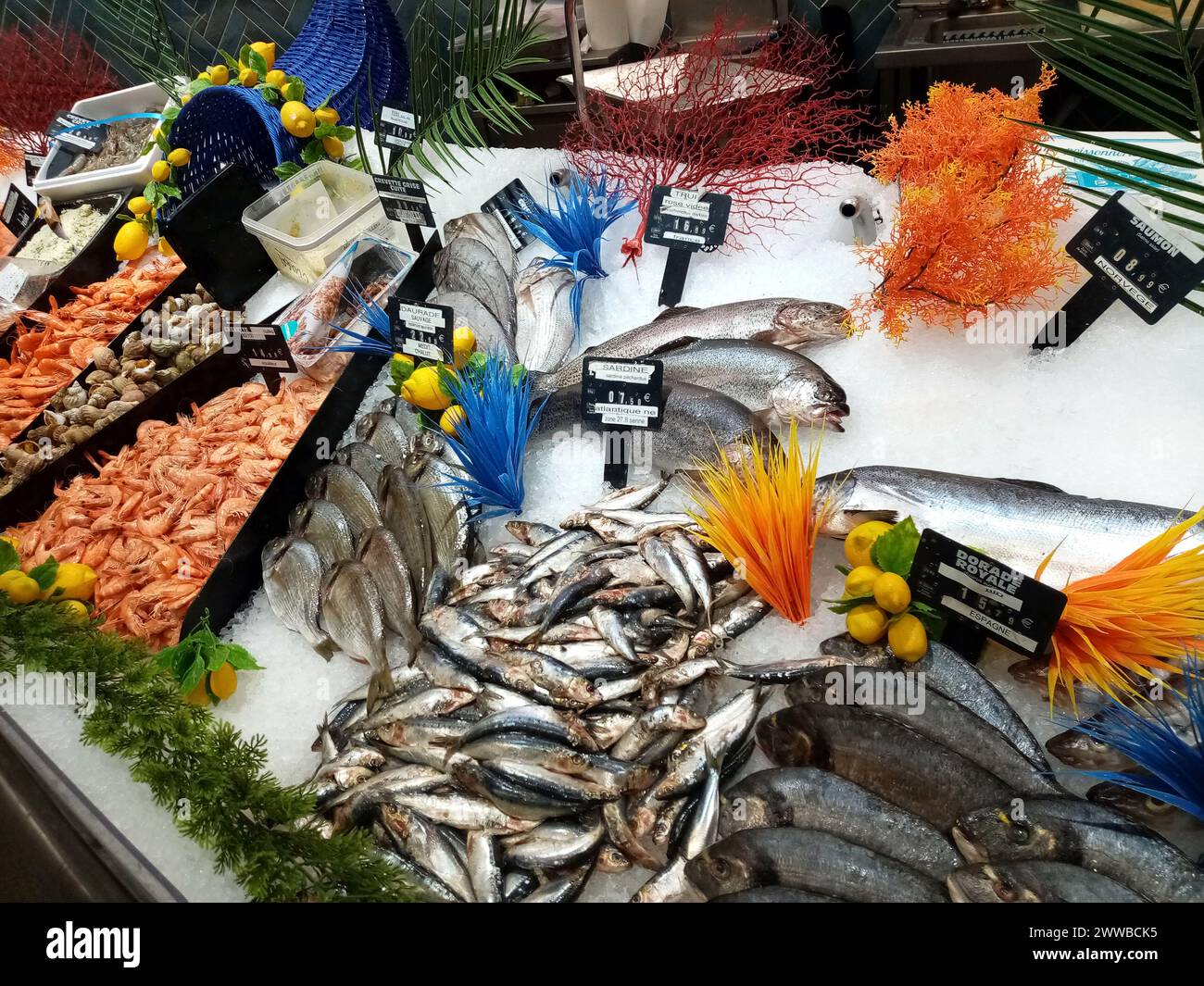 Food department fishmonger Stock Photo - Alamy
