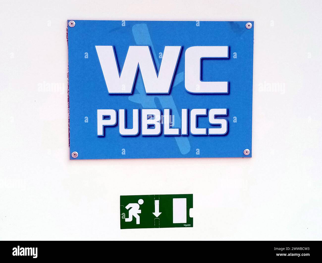 Public wc sign hi-res stock photography and images - Alamy