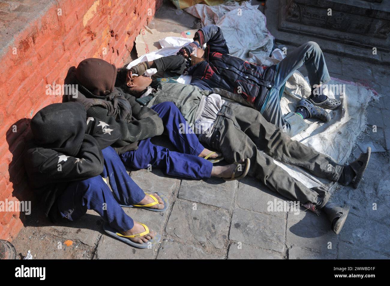 Kathmandu street children sniffing glue Stock Photo - Alamy Kathmandu street children sniffing glue Stock Photo - Alamy