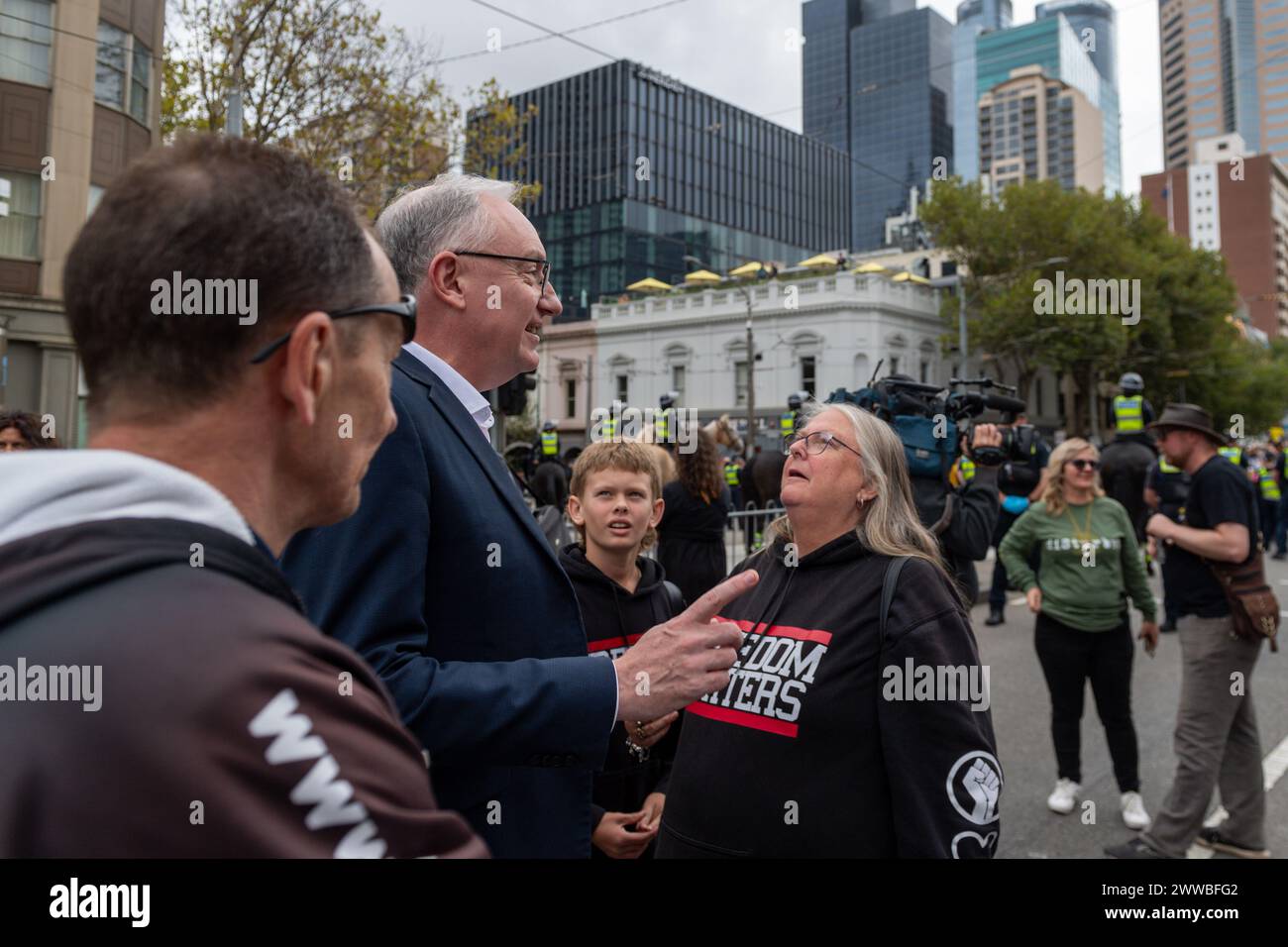 Far right freedom fighter hi-res stock photography and images - Alamy