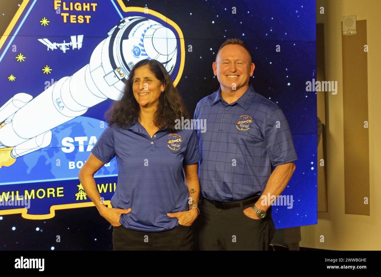 Astronauts Sunita Williams (L) and Barry Wilmore pose at Johnson Space ...