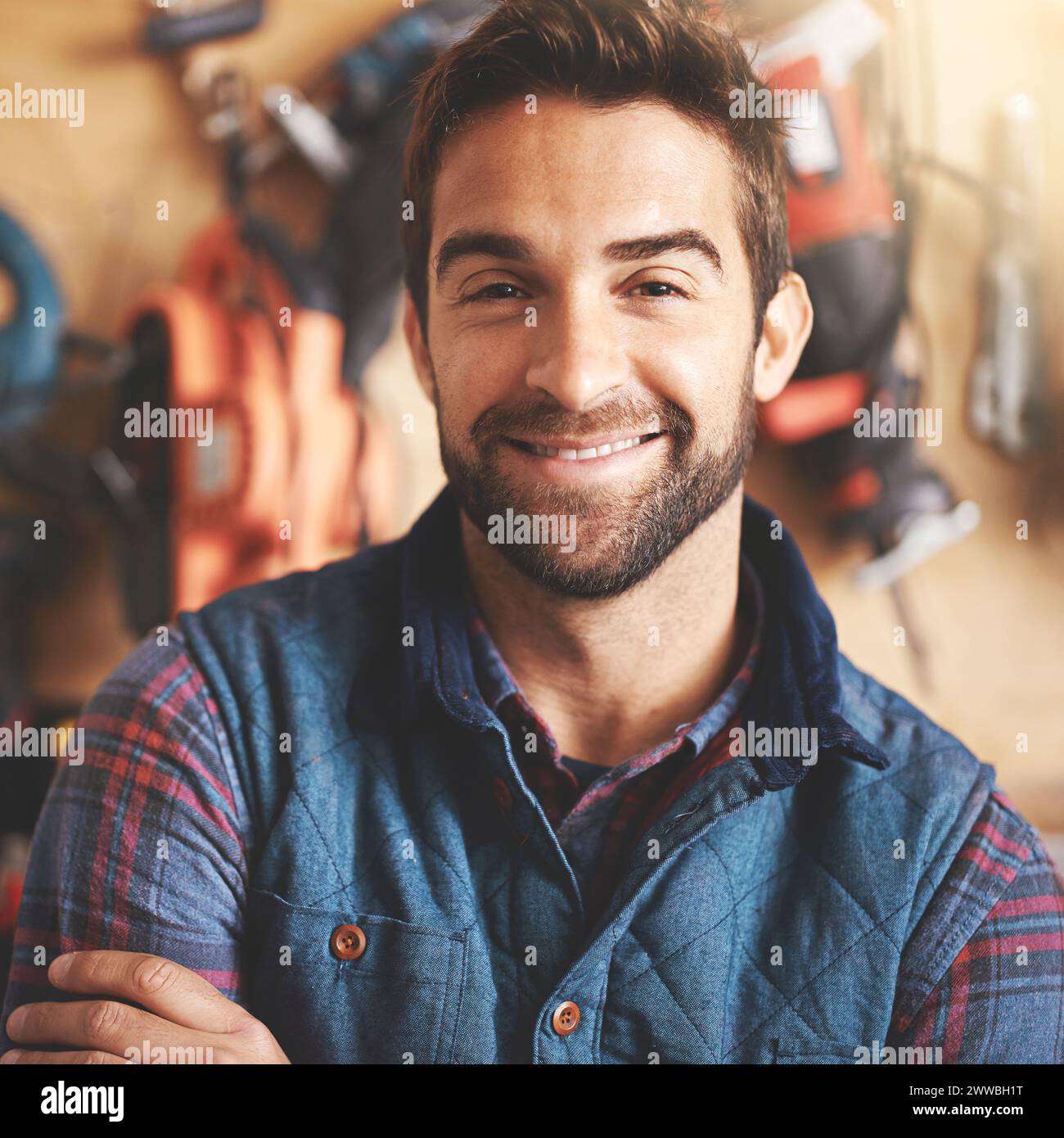 Men inside garage house hi-res stock photography and images - Alamy