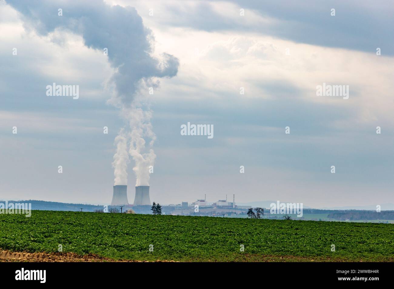 Nuclear power plant Temelin Stock Photo - Alamy