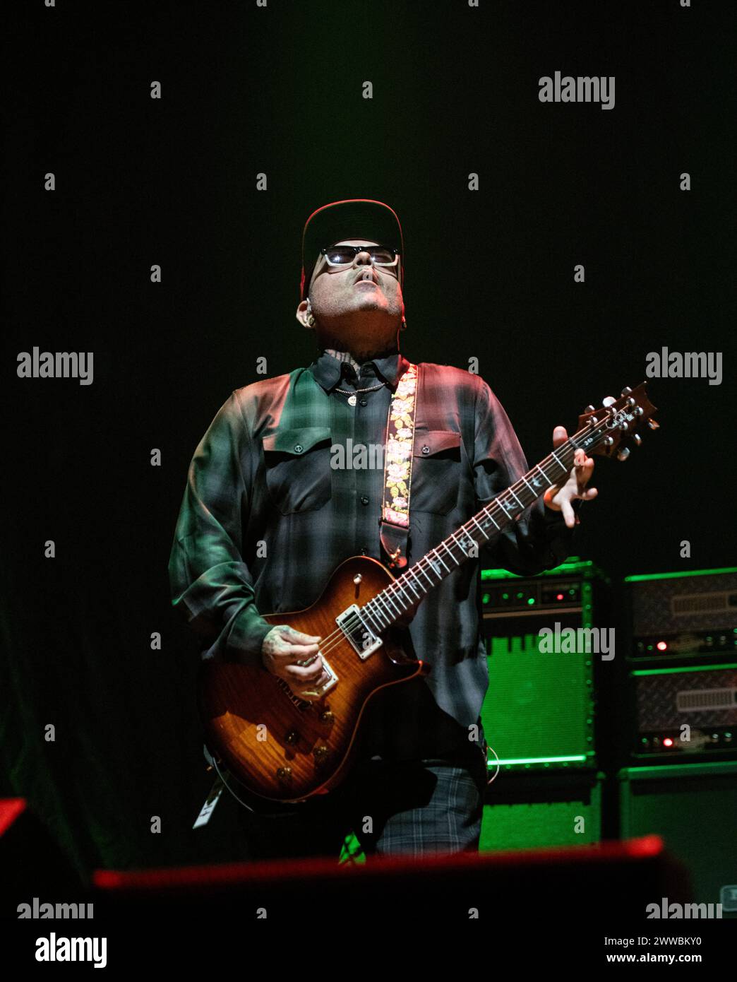 Death on stage hi-res stock photography and images - Alamy
