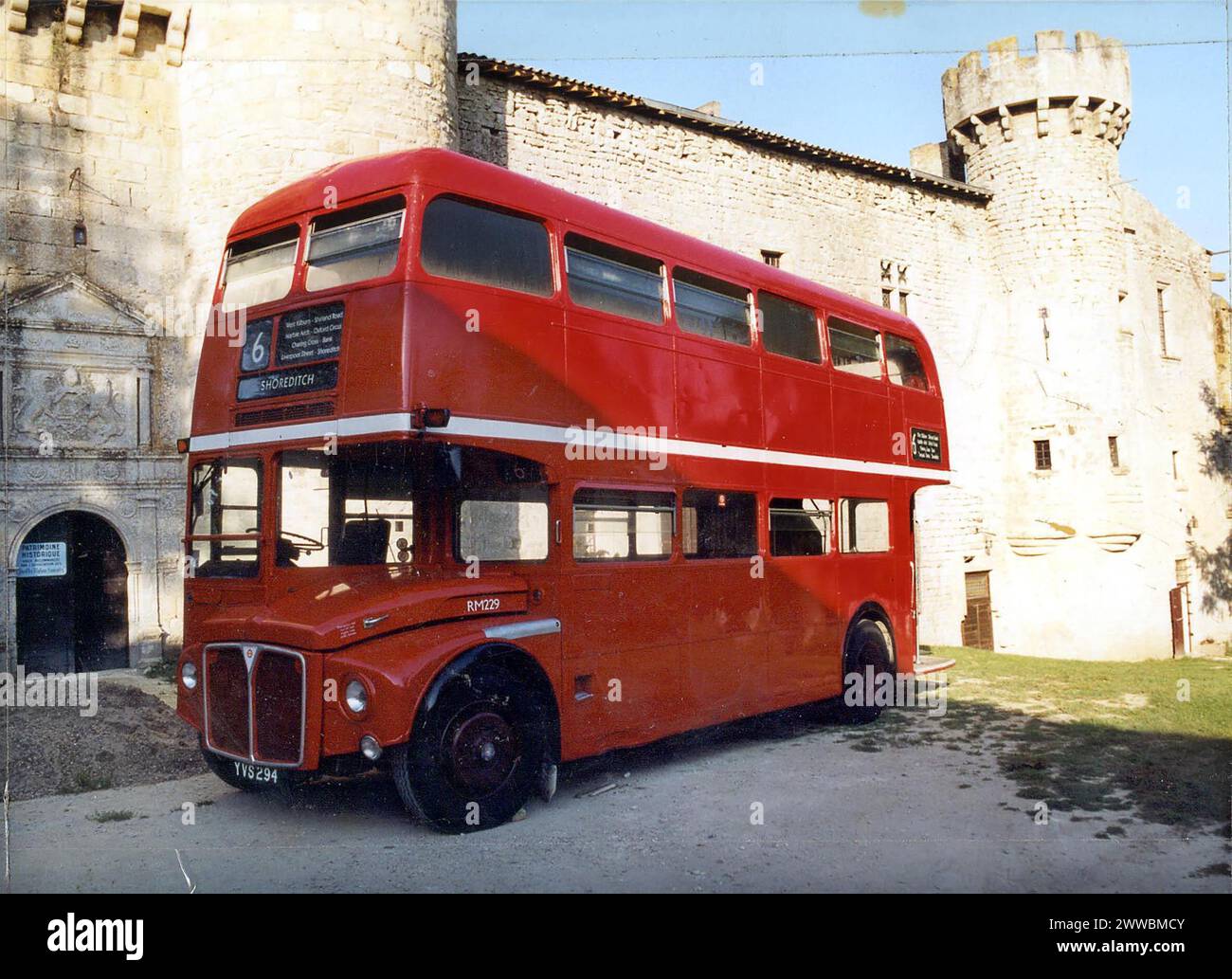 COPY COLLECT. IAN DERRICK'S CONVERTED LONDON BUS OUTSIDE THE CHATEUA AT ...