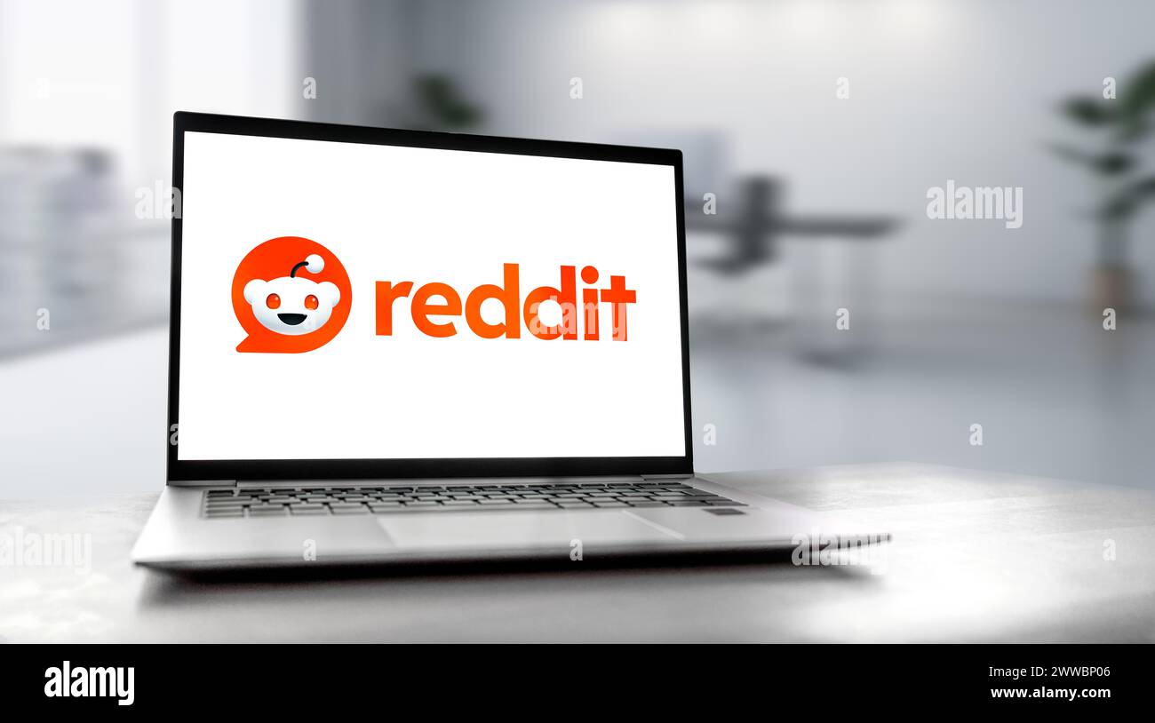 Logo reddit hi-res stock photography and images - Alamy