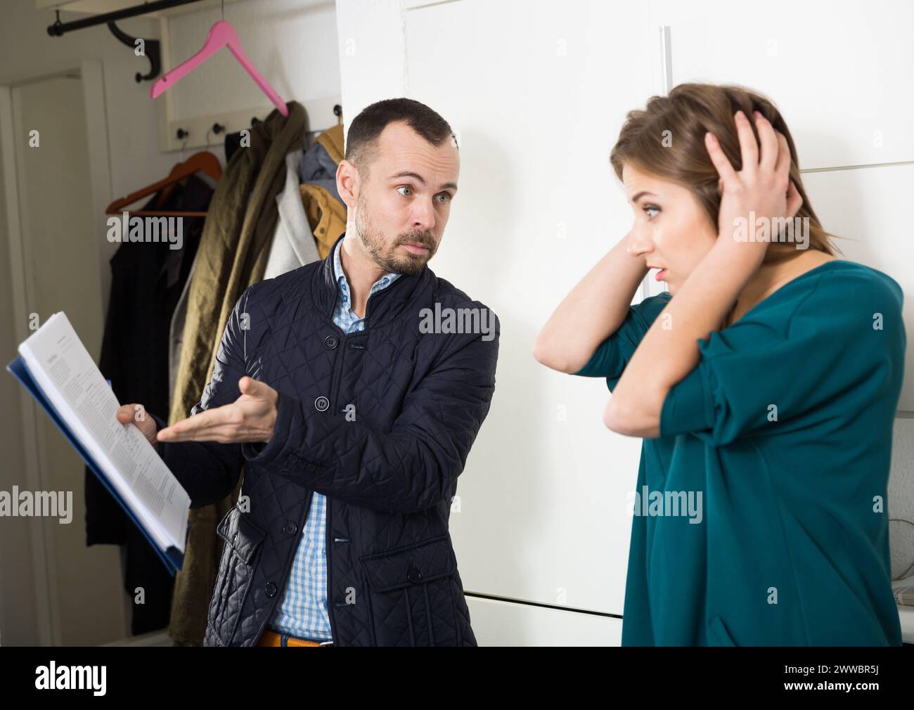 Debt collector house hi-res stock photography and images - Alamy