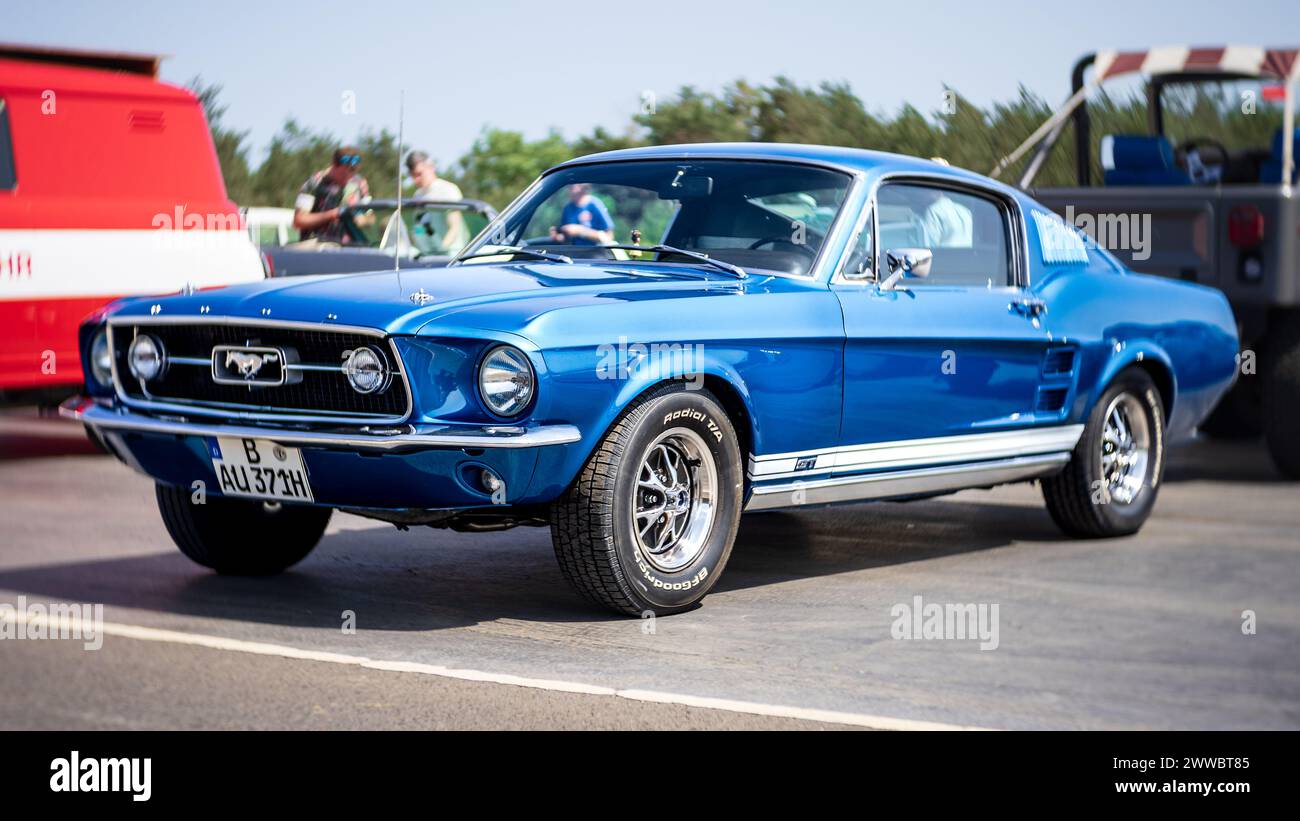 LINTHE, GERMANY - MAY 27, 2023: The muscle car Ford Mustang, 1965. Art lens. Swirl bokeh. Die ...