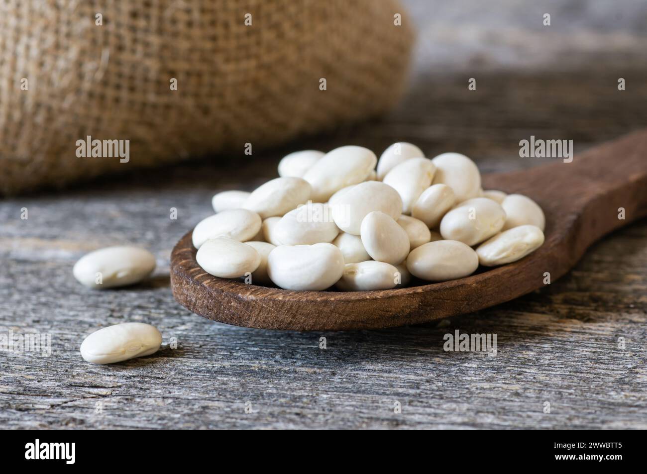 Haricot bean hi-res stock photography and images - Alamy