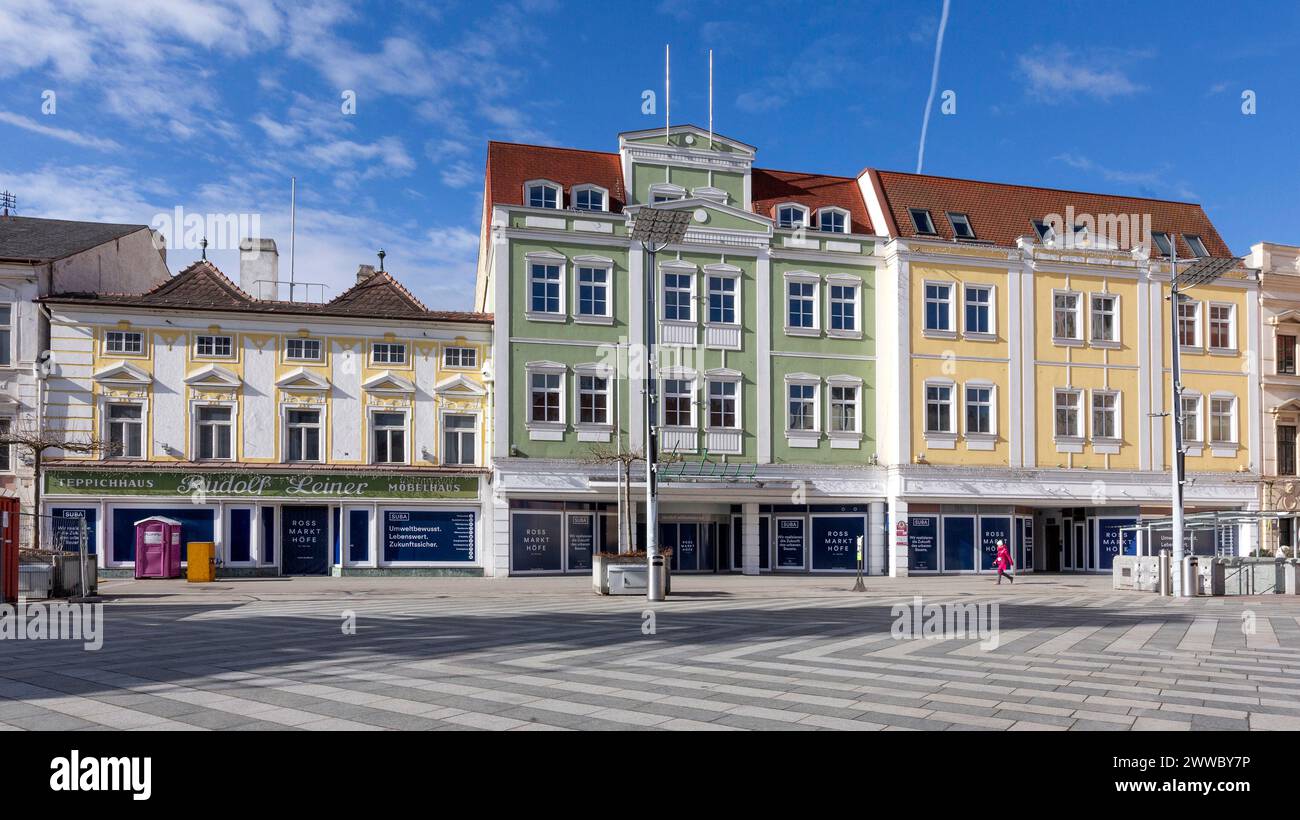 Leiner logo hi-res stock photography and images - Alamy