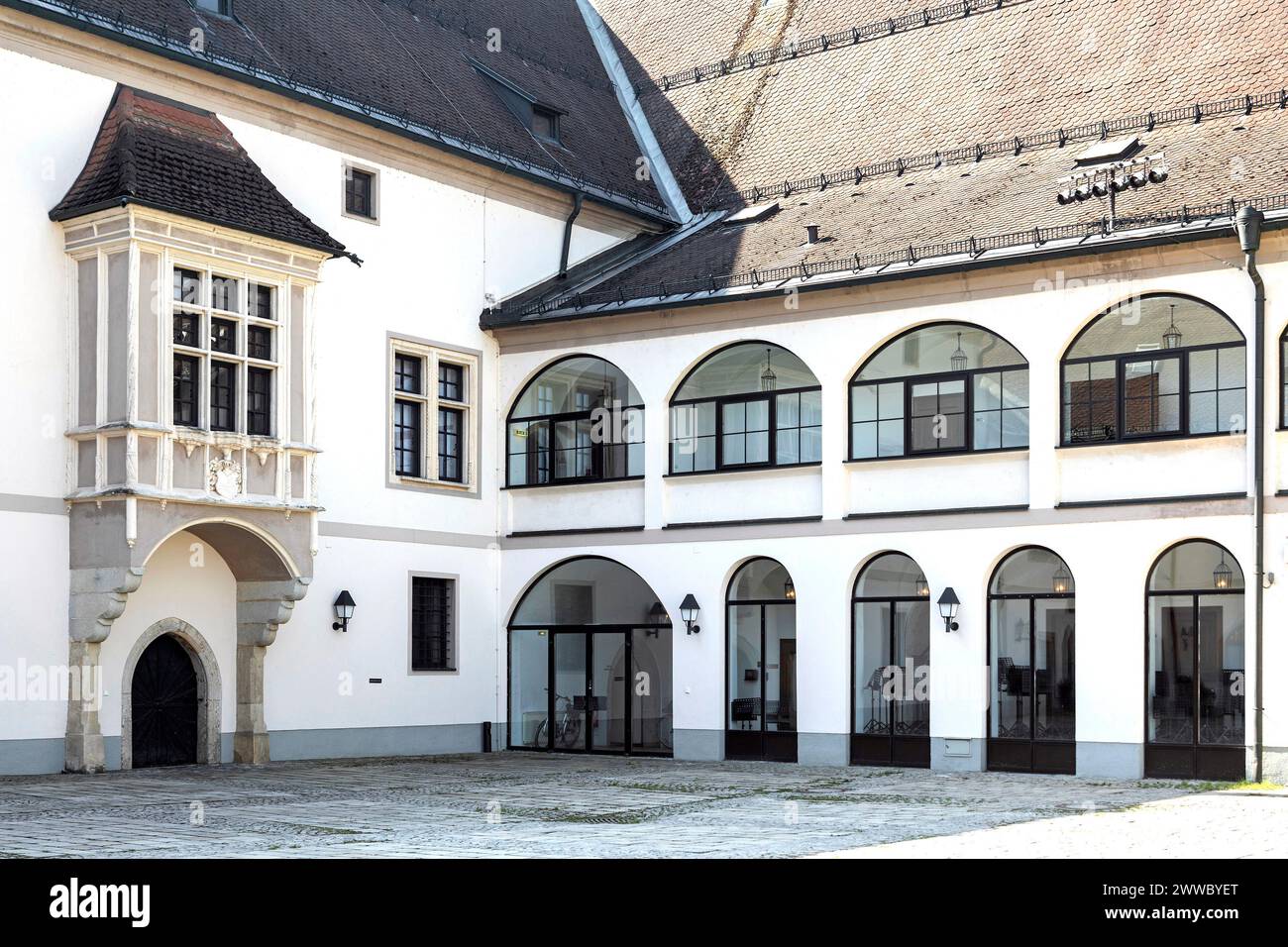 Wels castle hi-res stock photography and images - Alamy