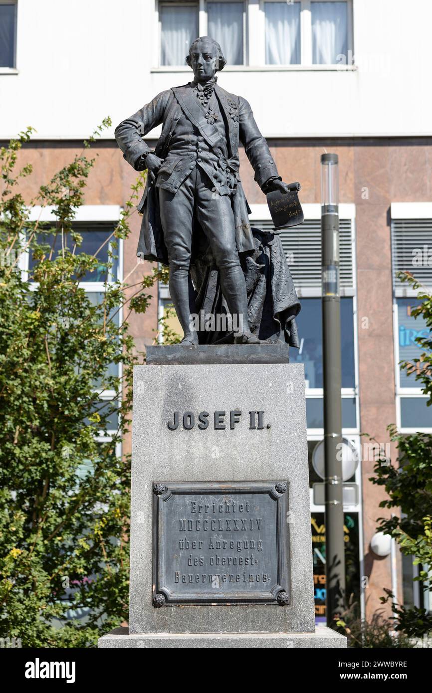 Josefsdenkmaler hi-res stock photography and images - Alamy