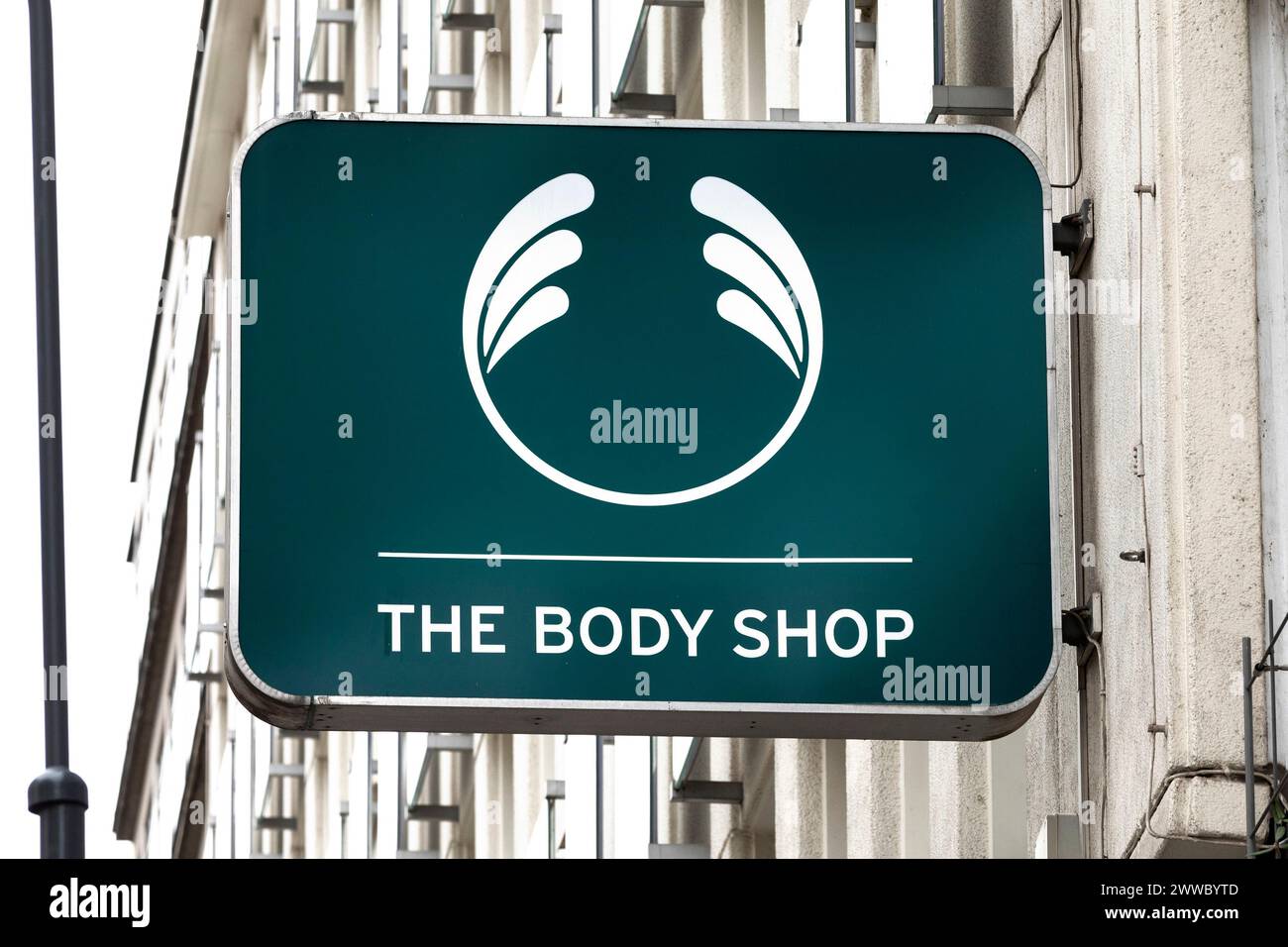The Body Shop, Bodyshop Stock Photo - Alamy