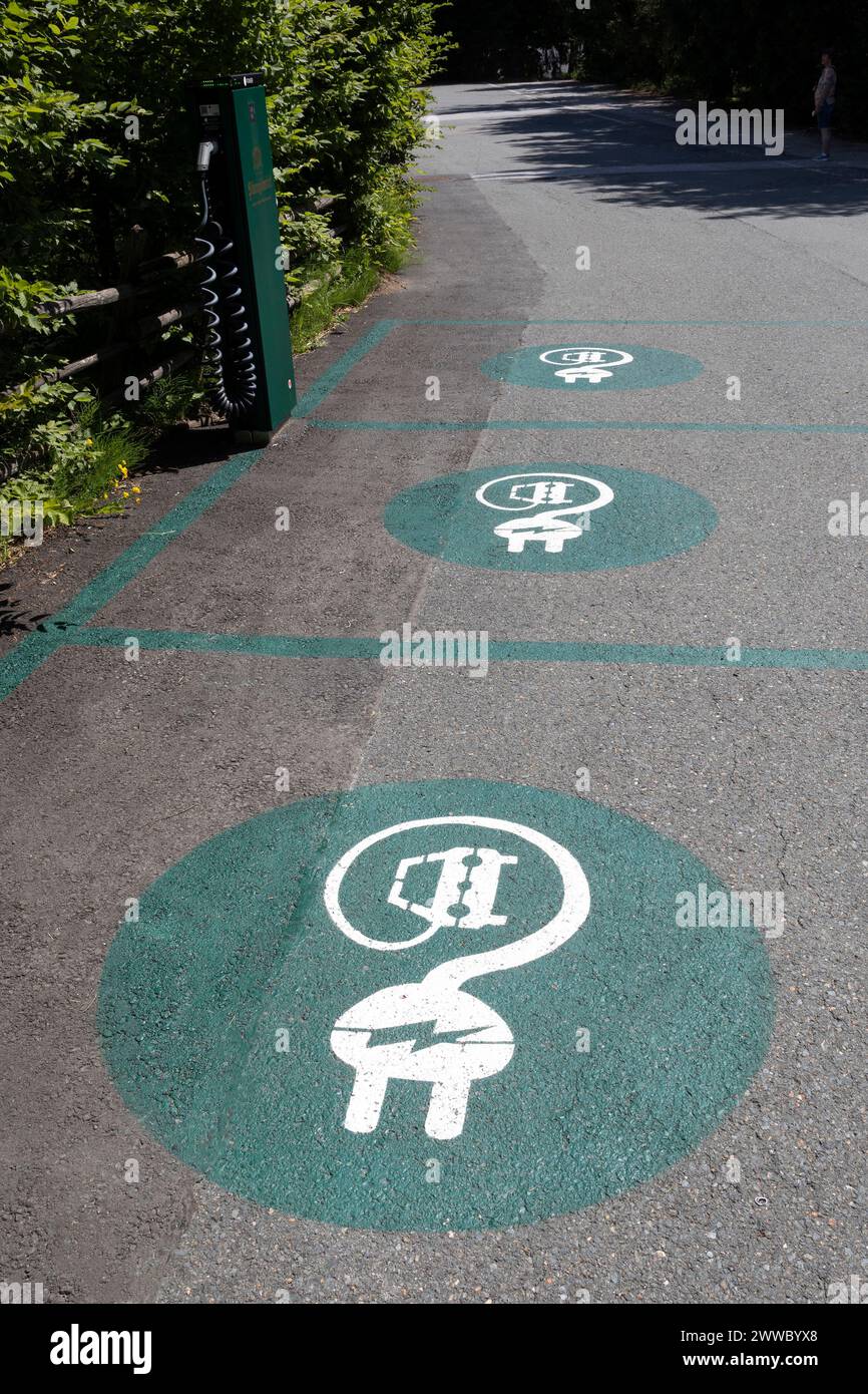 E-charging Station, Floor Marking Stock Photo - Alamy