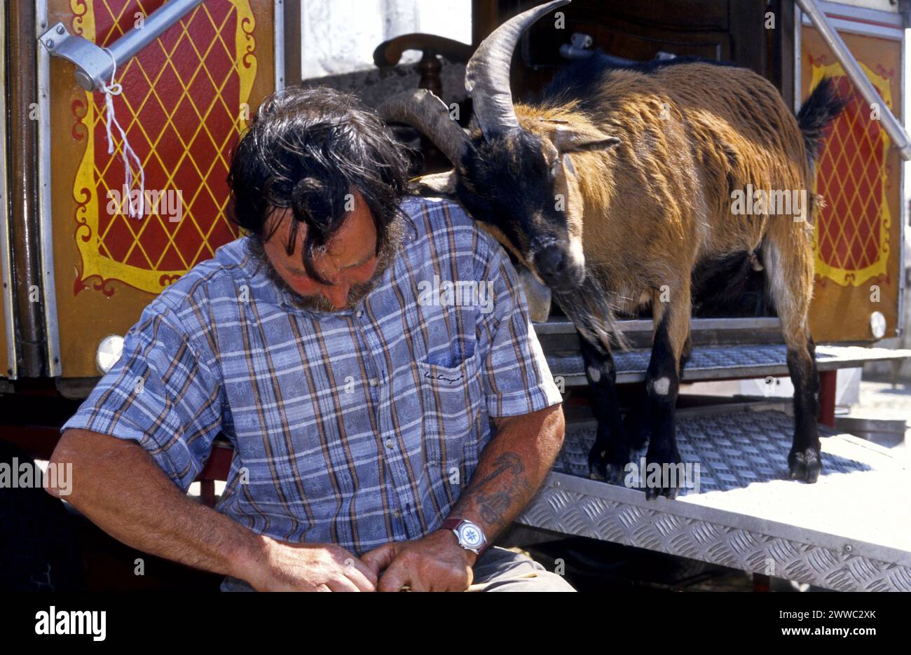 Gypsy Pilgrimage: artisanal production of wicker baskets. Les Saintes ...
