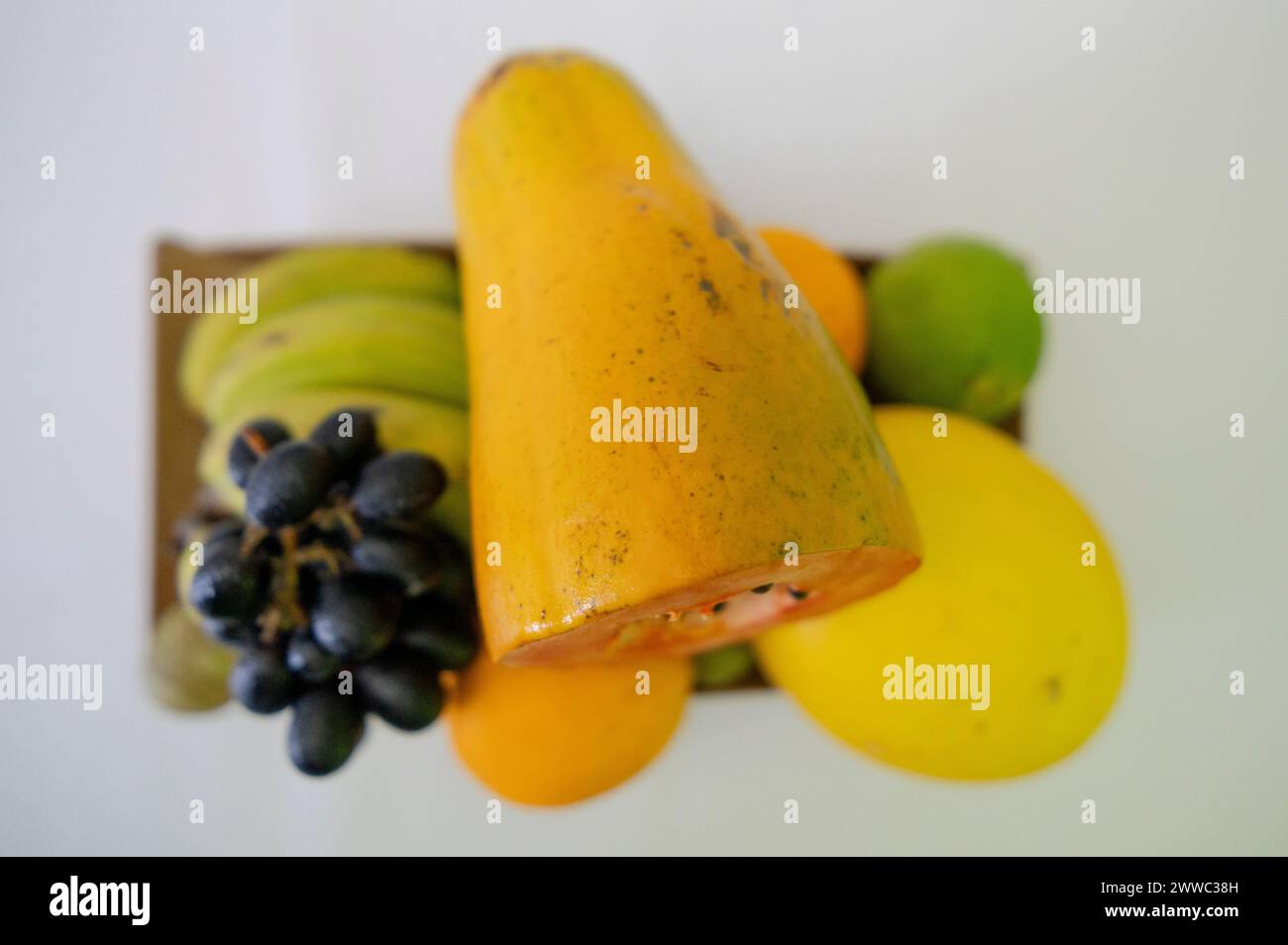 Refreshing colors hi-res stock photography and images - Alamy