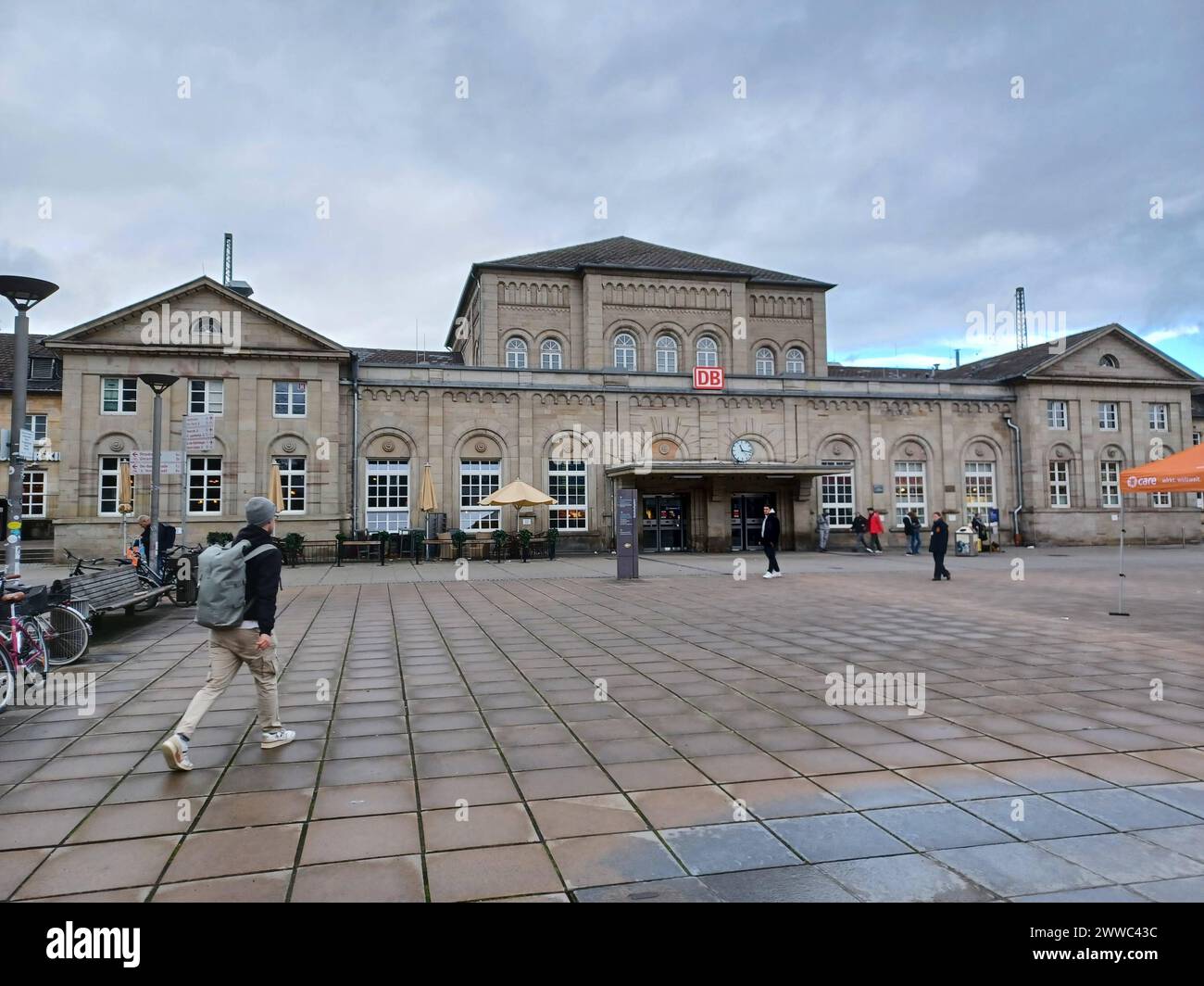 Göttingen bahnhof hi-res stock photography and images - Alamy