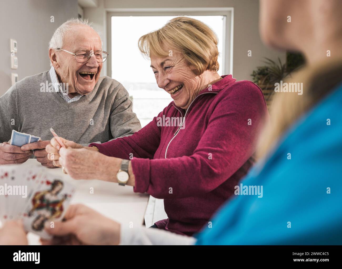 Old people games carer hi-res stock photography and images - Alamy