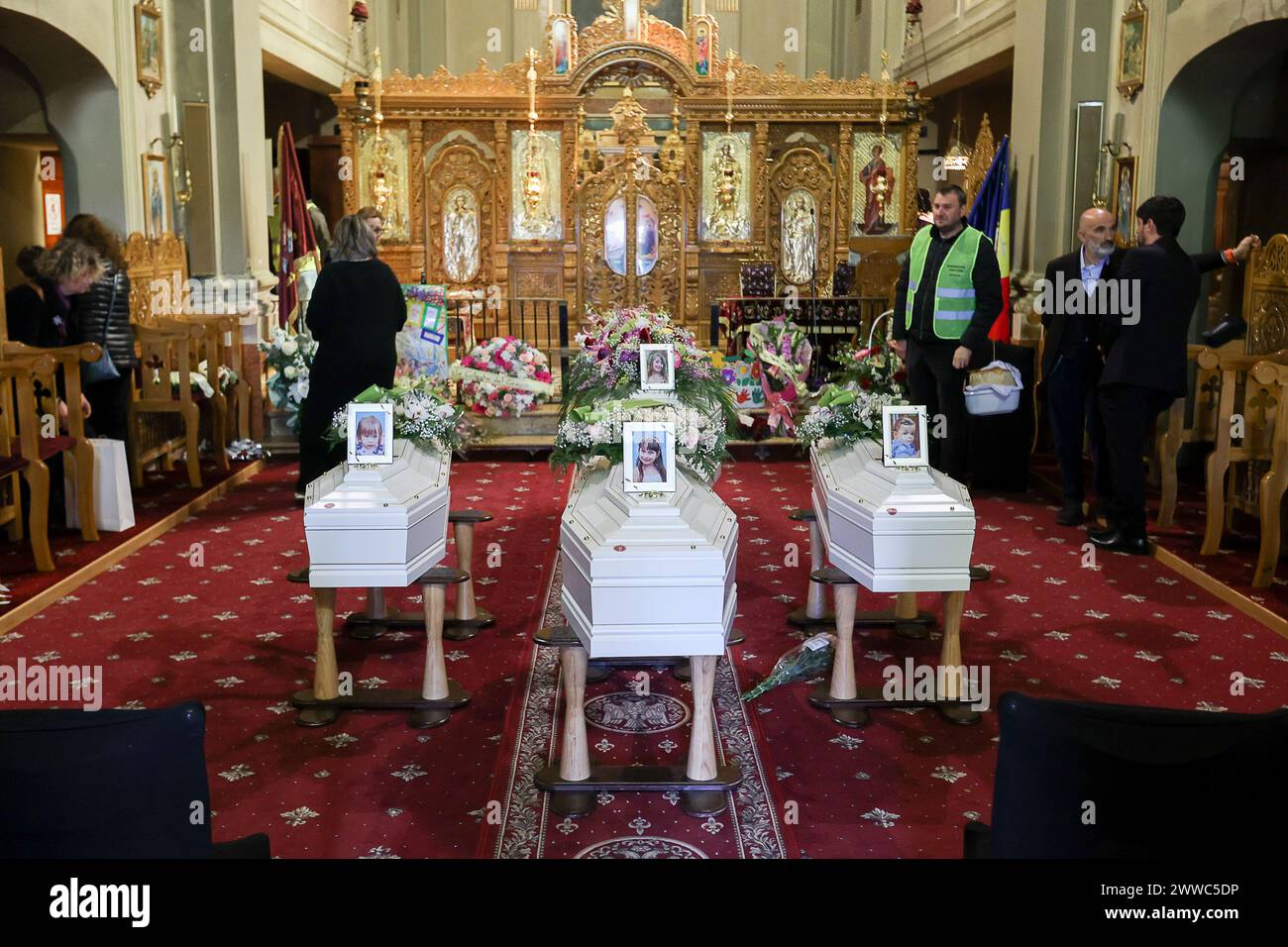 camera ardente in certosa e a seguire funerali presso la chiesa ...
