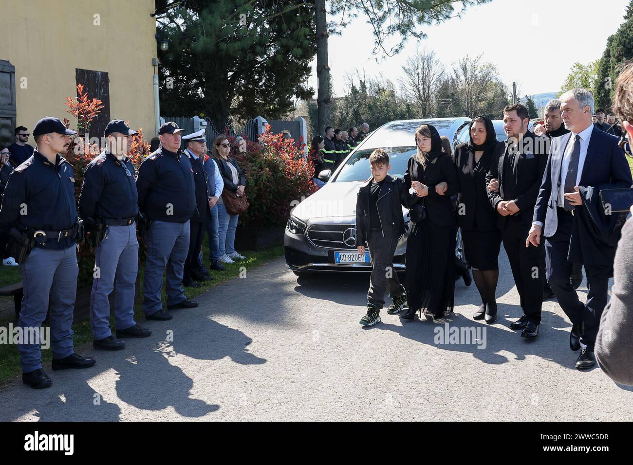 camera ardente in certosa e a seguire funerali presso la chiesa ...