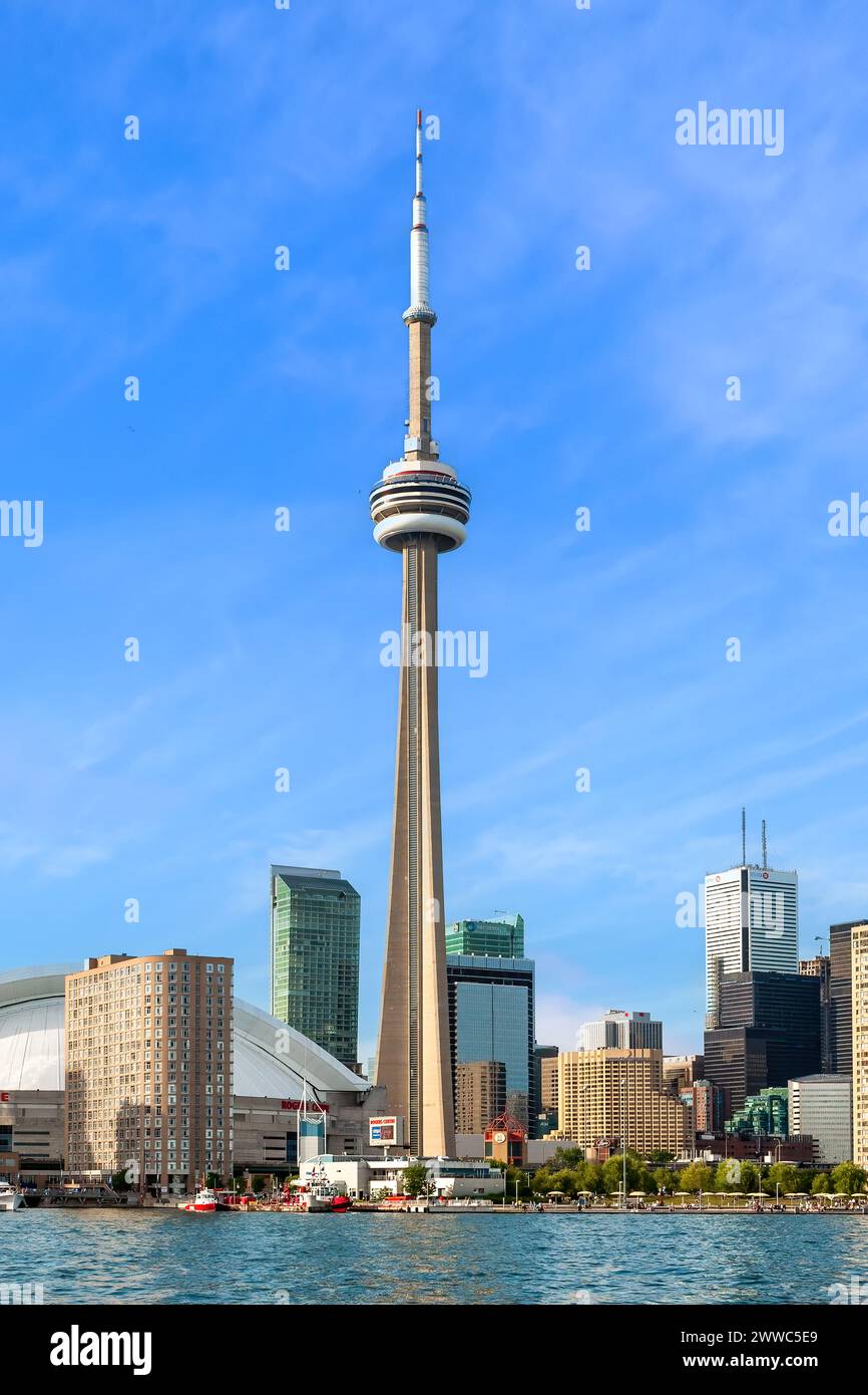 City national tower hi-res stock photography and images - Alamy