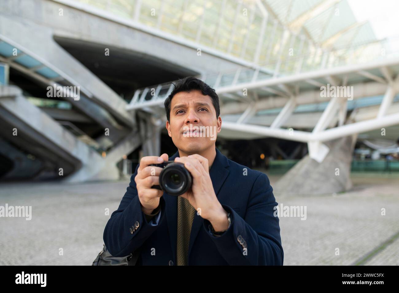 Professional photographer on location hi-res stock photography and ...