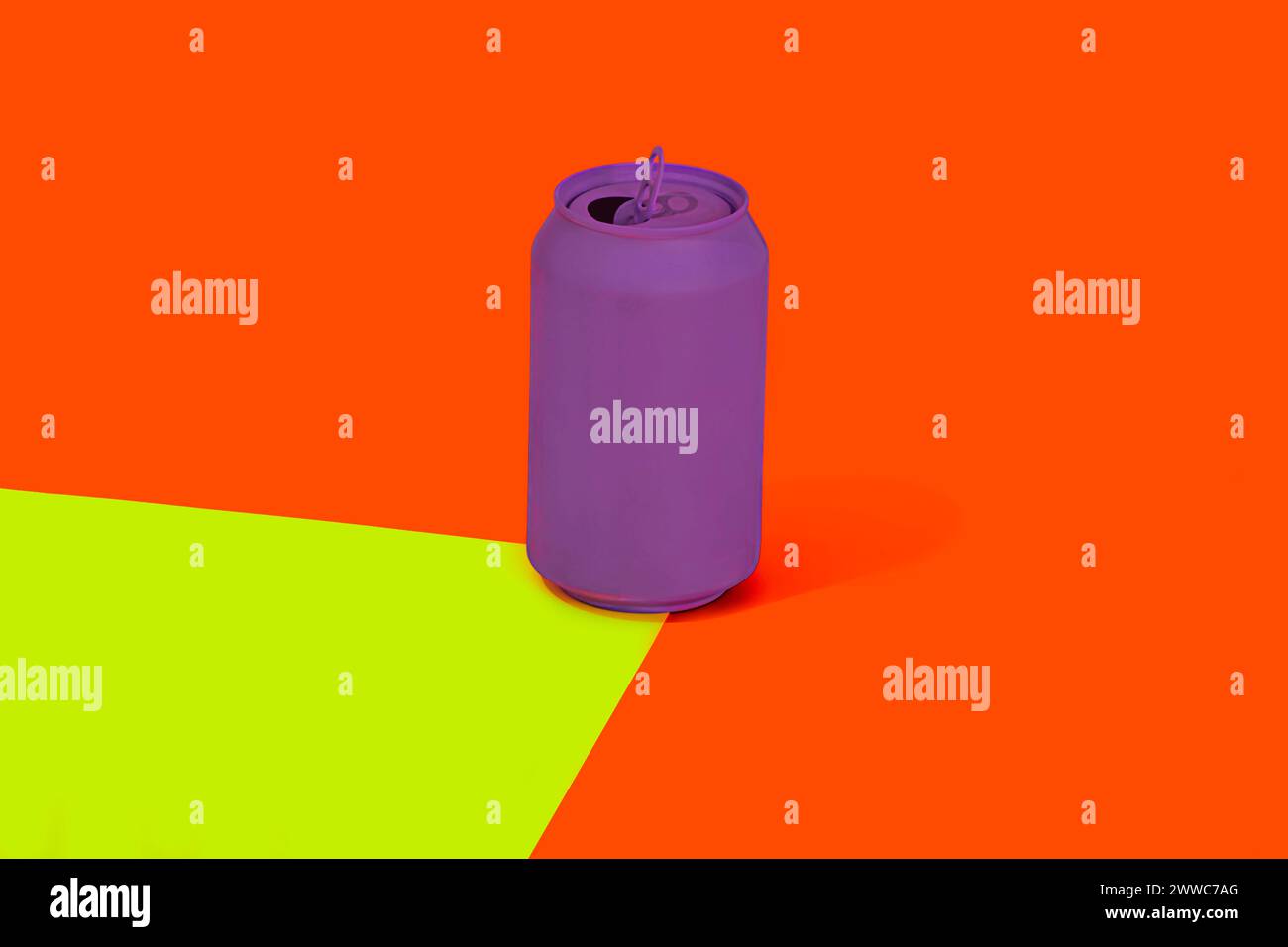 Two trash can 3d hi-res stock photography and images - Alamy