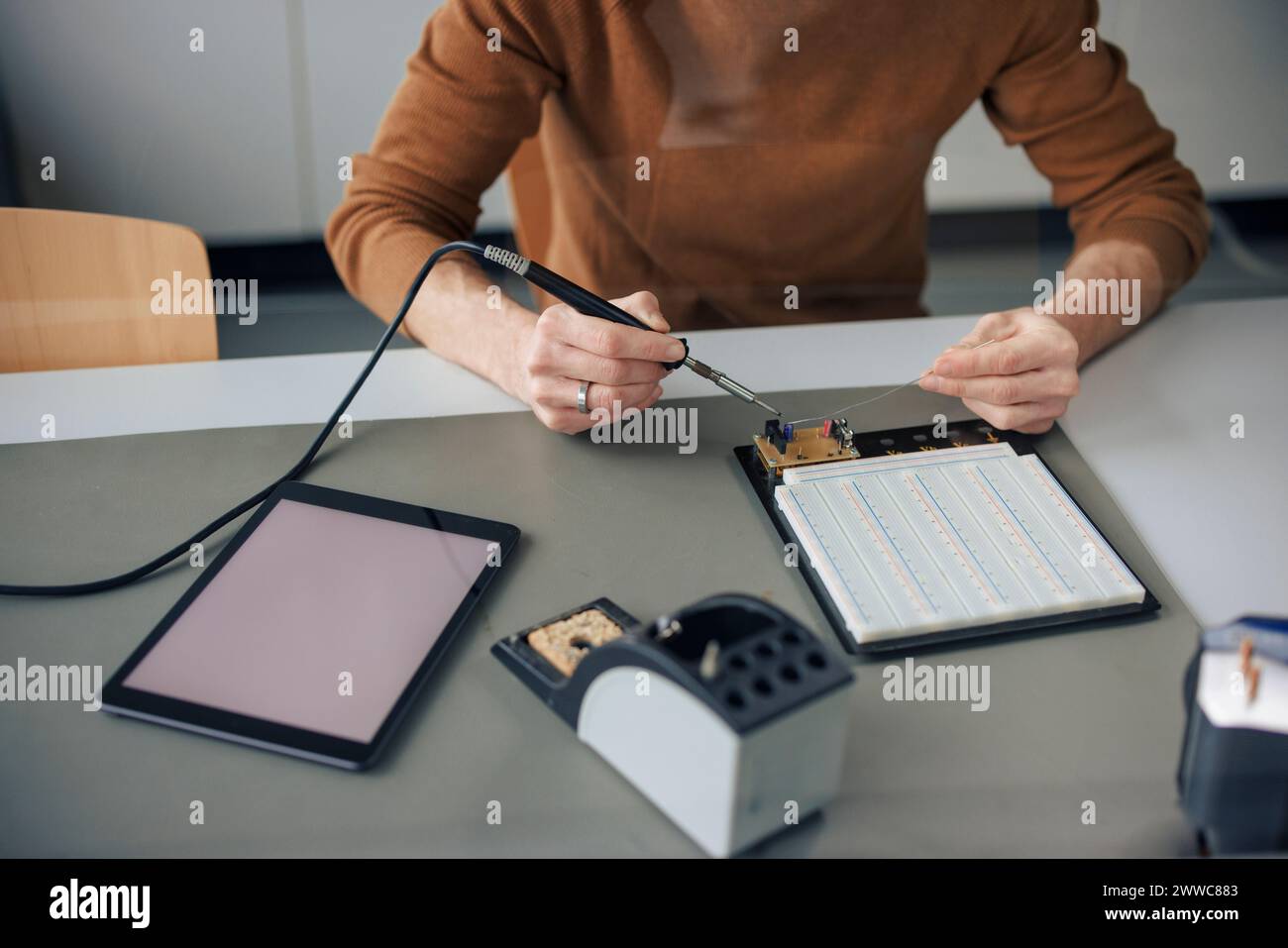 New soldering machine hi-res stock photography and images - Alamy