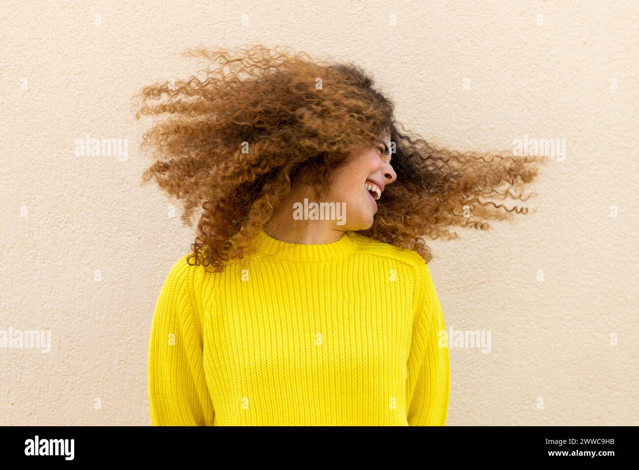 Toothy smiles hair hi-res stock photography and images - Alamy