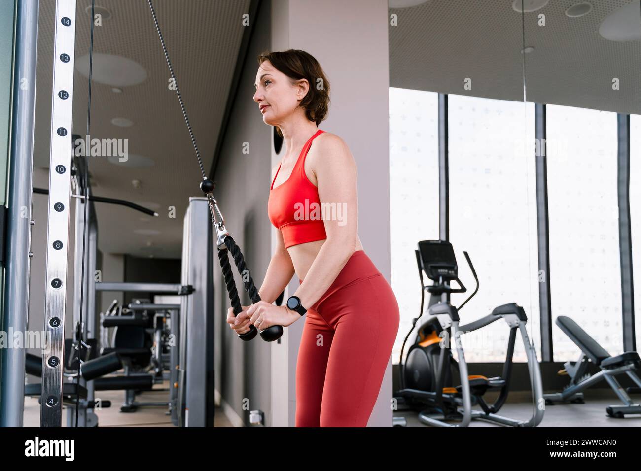 Cable crossover workout hi-res stock photography and images - Alamy