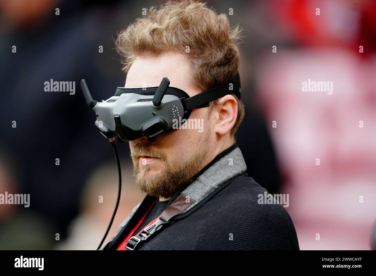 Official pilot hi-res stock photography and images - Alamy