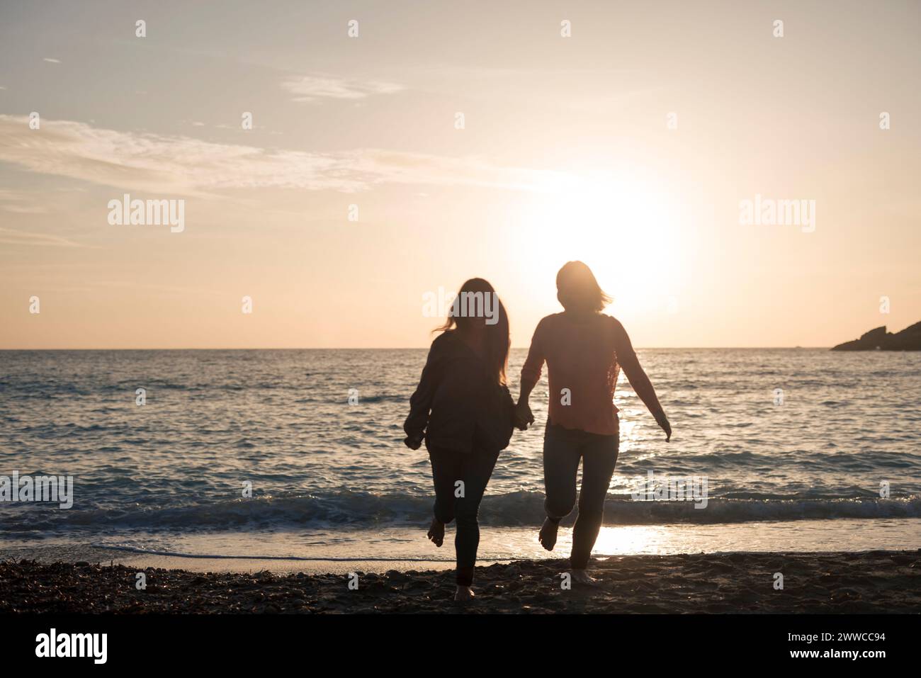 Friends majorca beach hi-res stock photography and images - Alamy