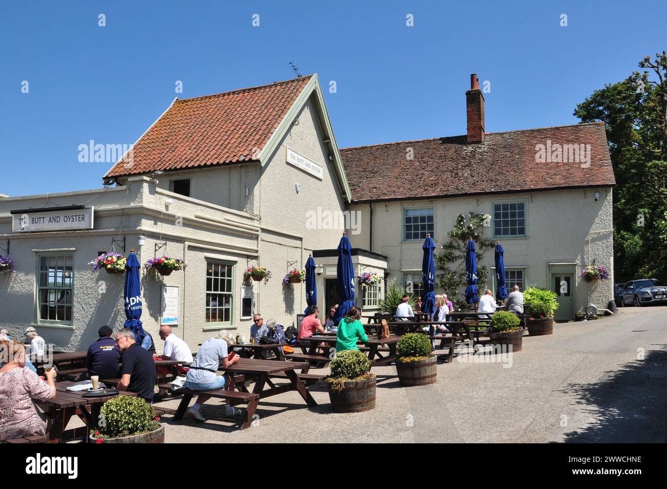 Pin mill hi-res stock photography and images - Alamy