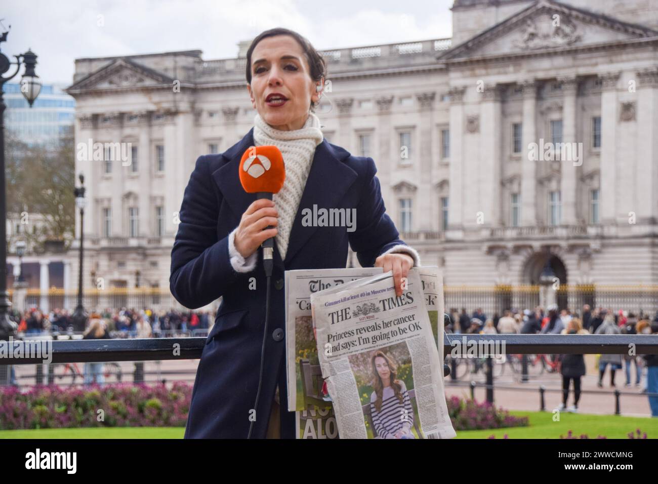 Newspapers catherine cancer hi-res stock photography and images - Alamy