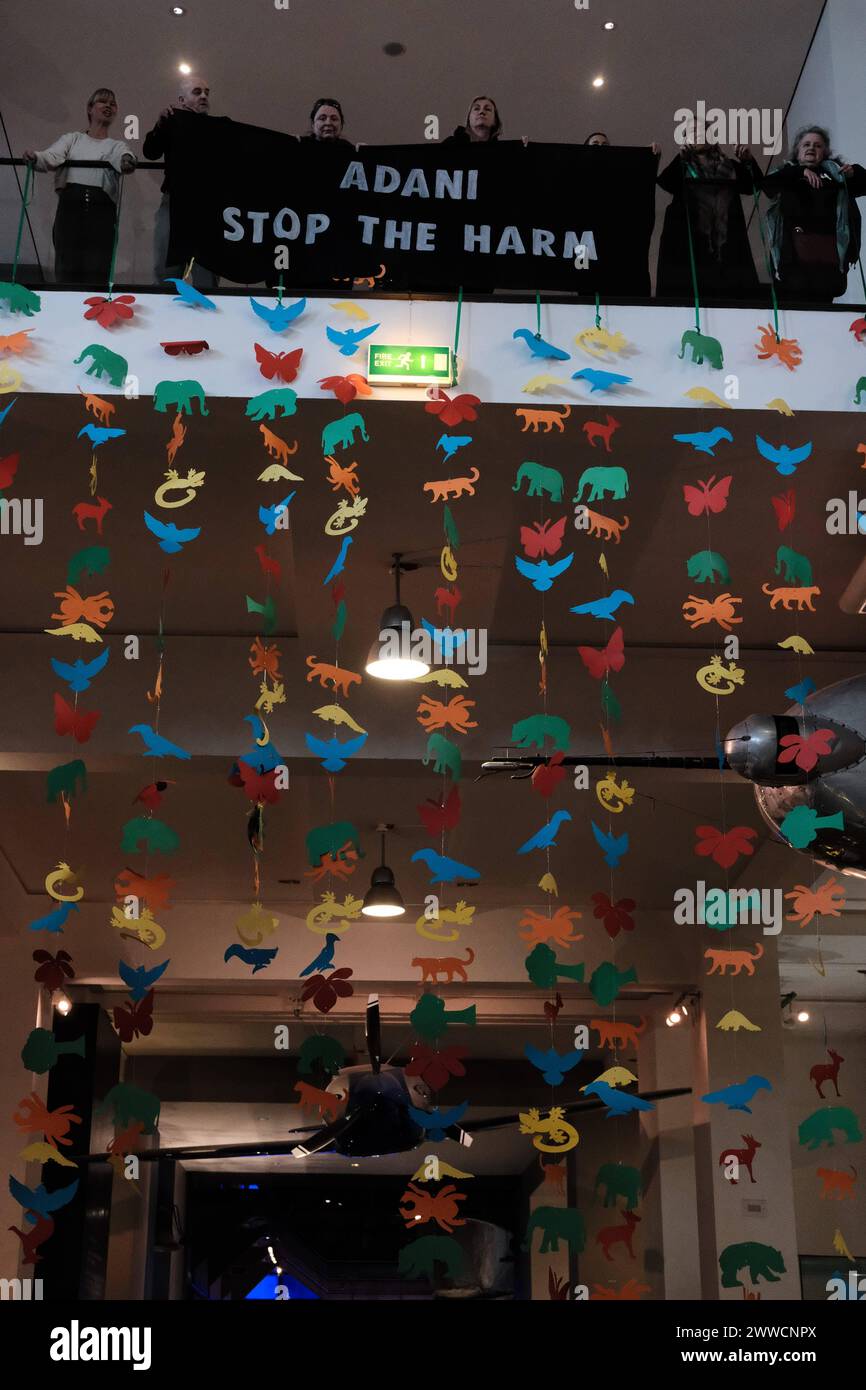 Reclaim the science museum hi-res stock photography and images - Alamy