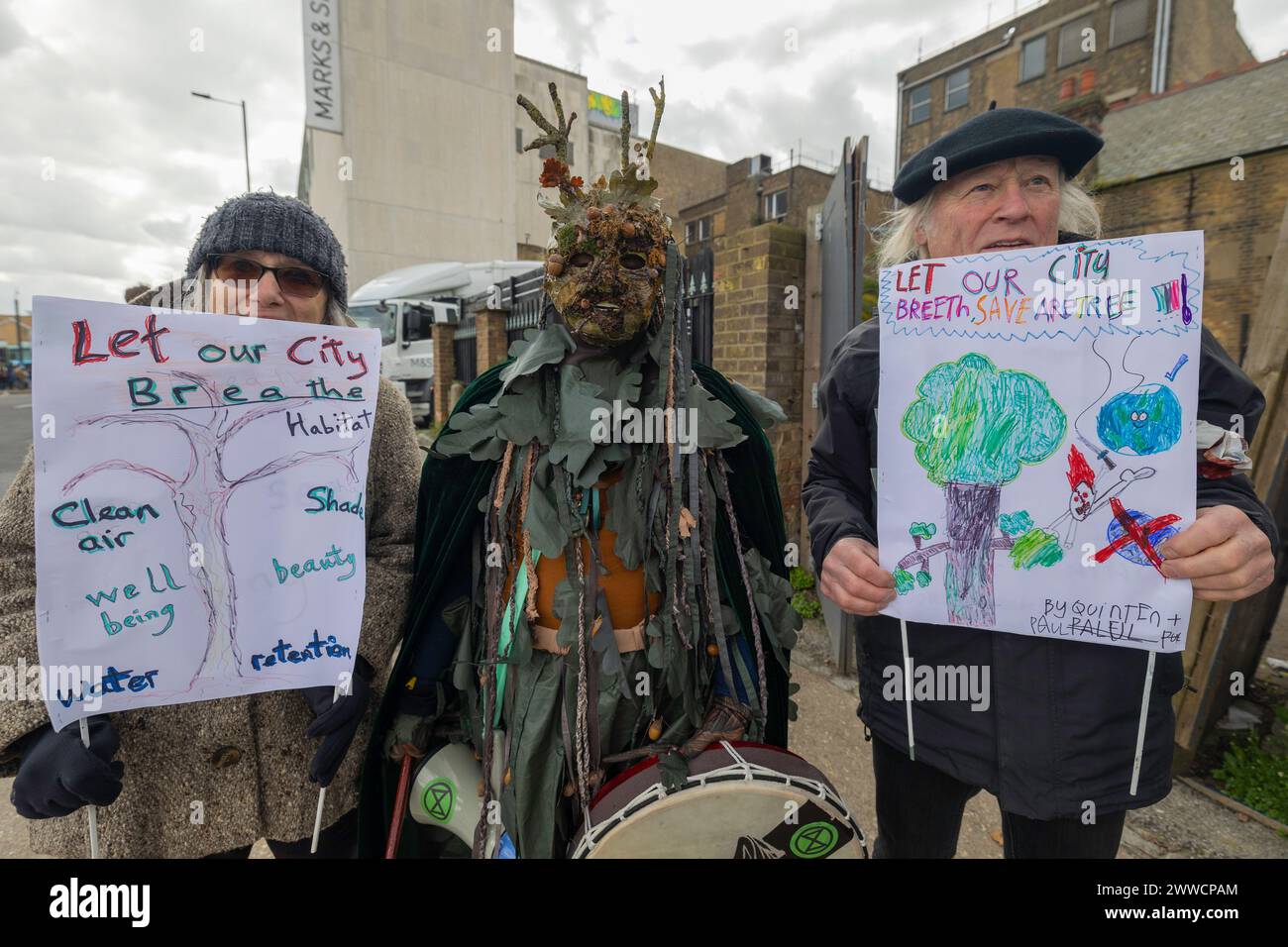 Southend on Sea, UK. 23rd Mar, 2024. Protesters and environmentalists ...