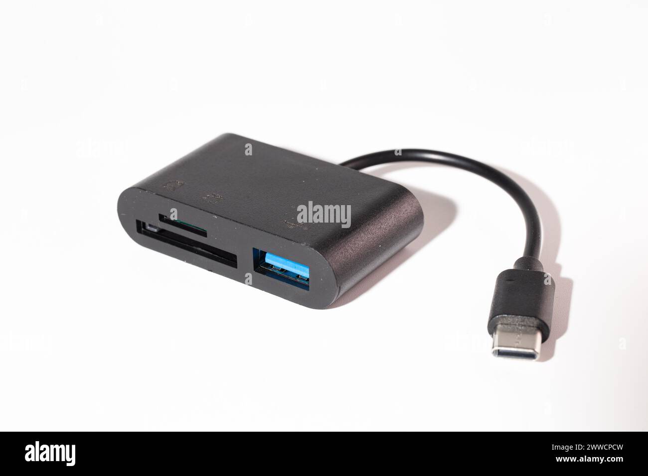 Black USB Type-C 3.1 multi-card reader adapter with short cable for ...