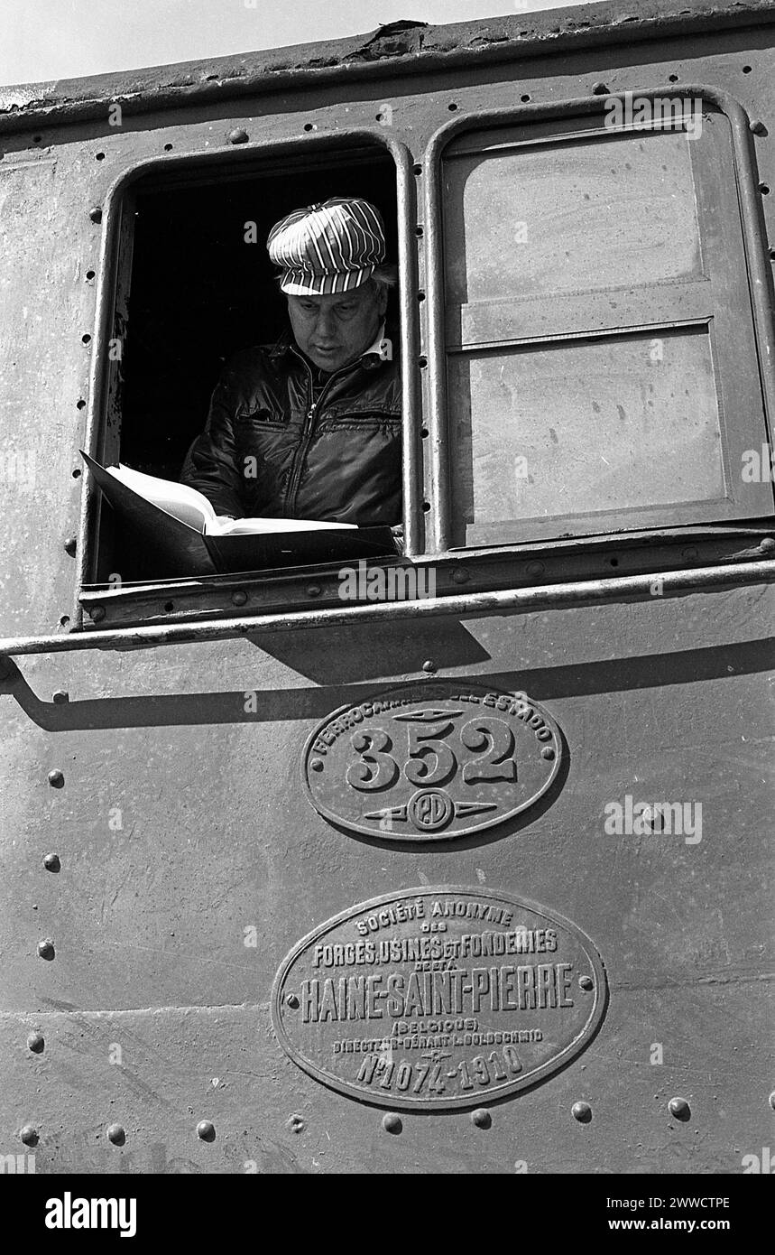 Argentine filmmaker Héctor Olivera gives instructions during the ...