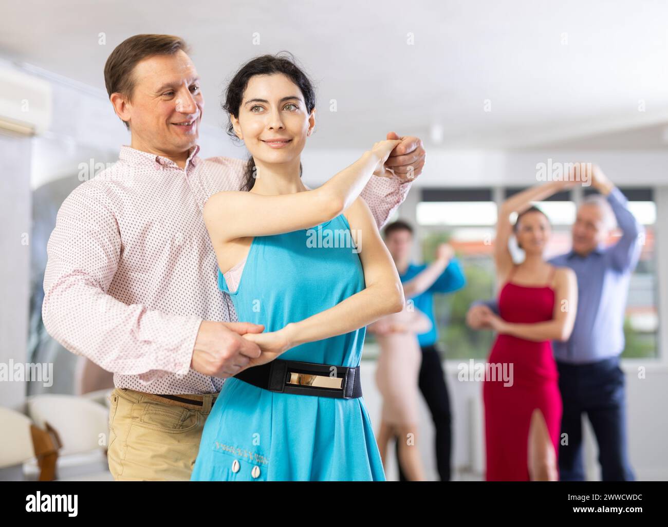 Man and woman dance lift hi-res stock photography and images - Alamy