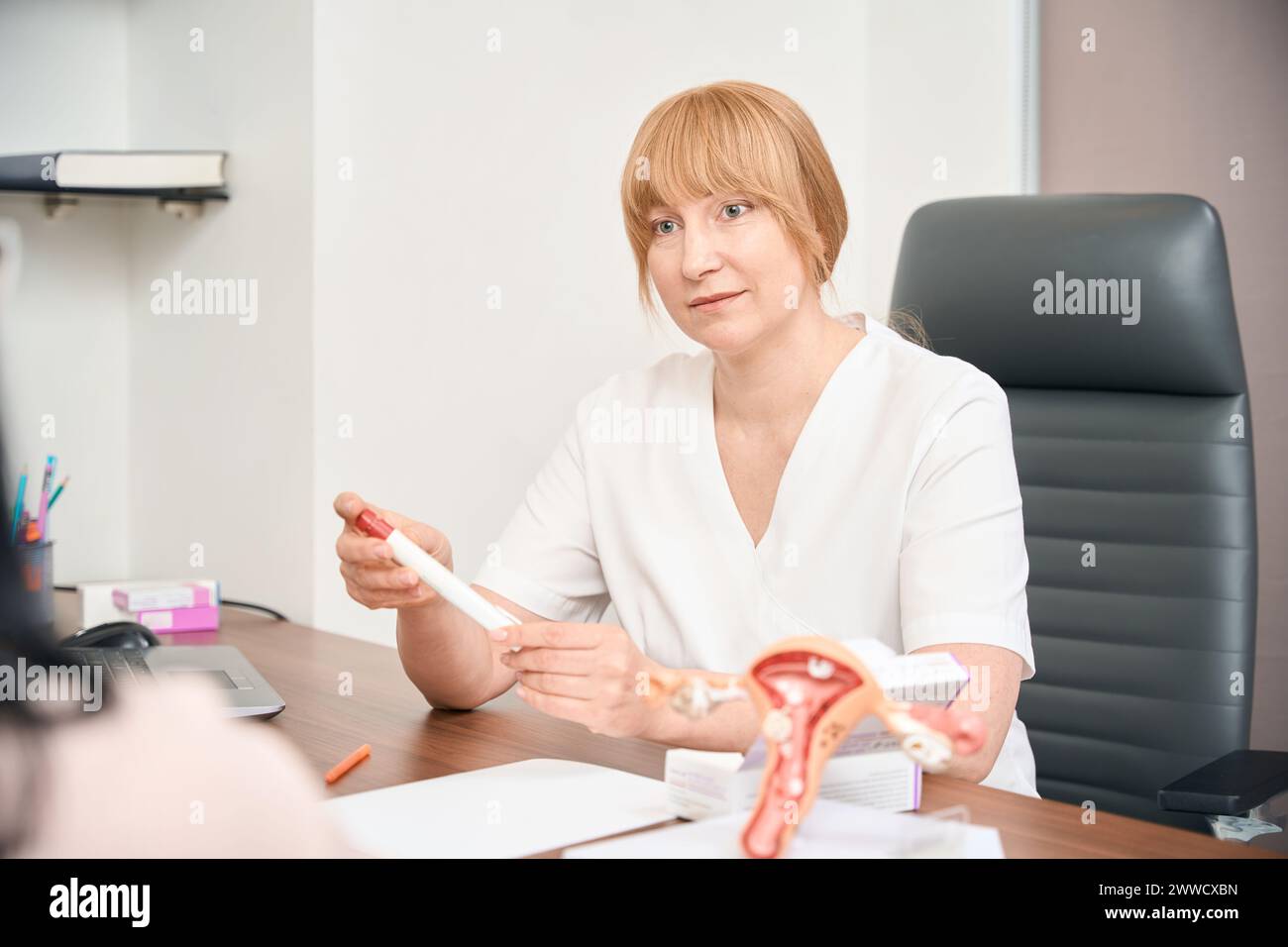 Female reproductive hormones hi-res stock photography and images - Alamy