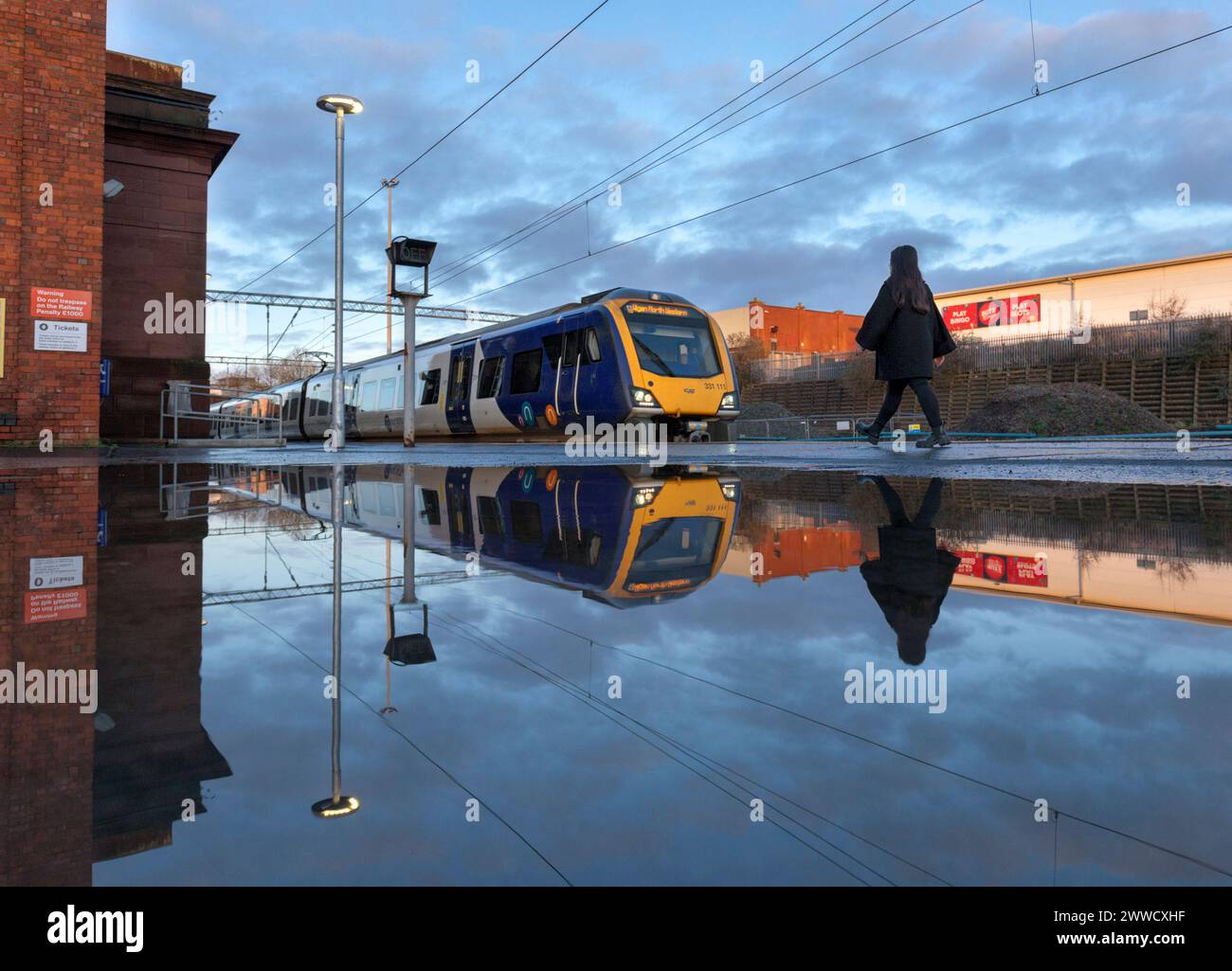 Northern Rail class 331 electric train arriving at Edge Hill railway ...