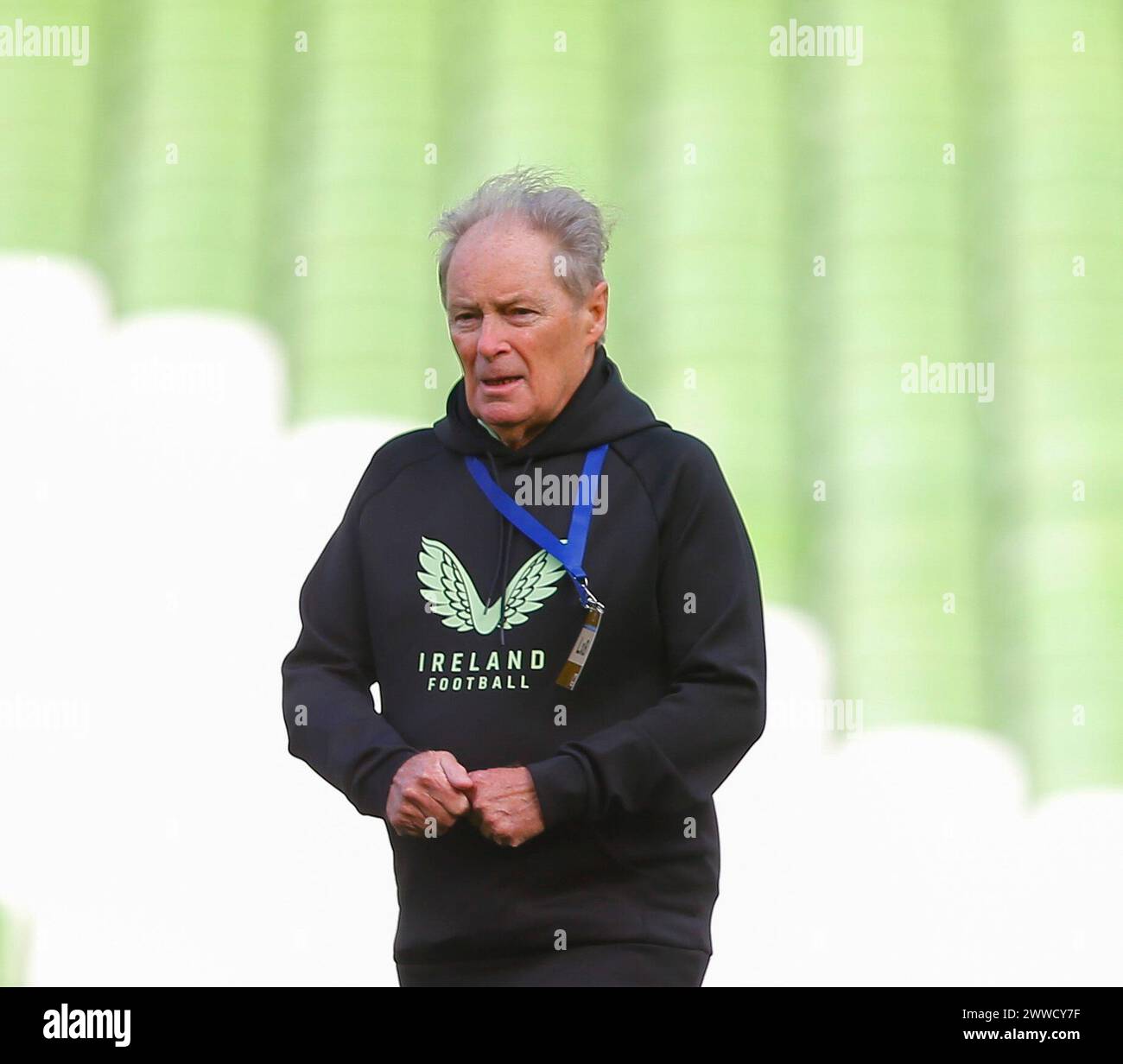 Football action brian kerr hi-res stock photography and images - Alamy