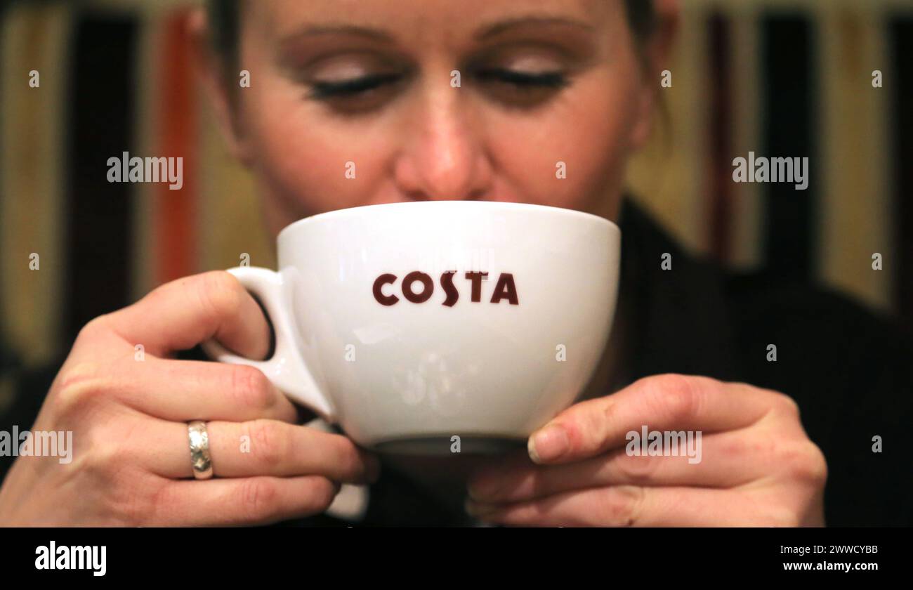 22/10/13 Costa in Ashbourne, Derbyshire, today. The owner of Costa ...