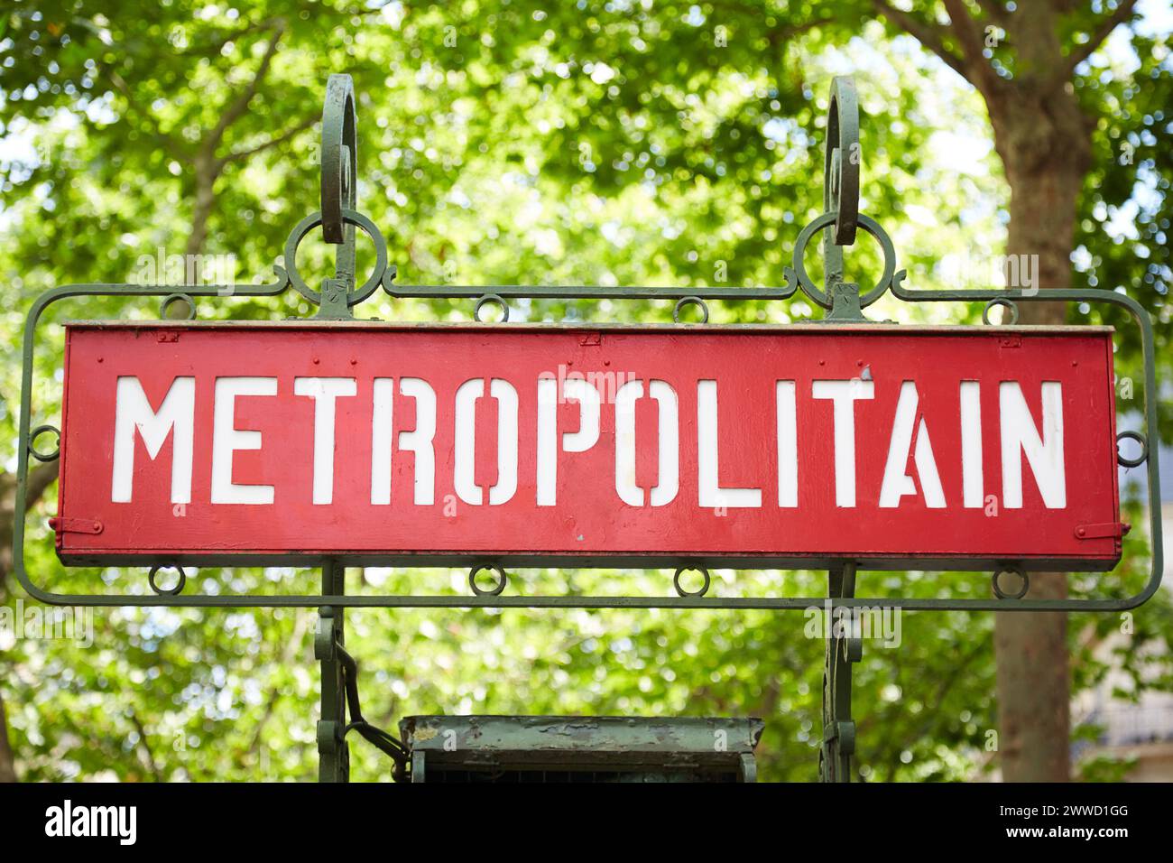 Red Paris Metropolitan Sign with Wrought Iron Frame Stock Photo - Alamy