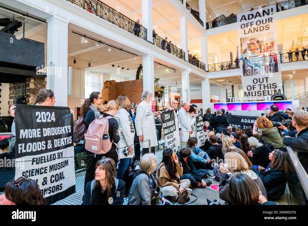 Reclaim the science museum hi-res stock photography and images - Alamy