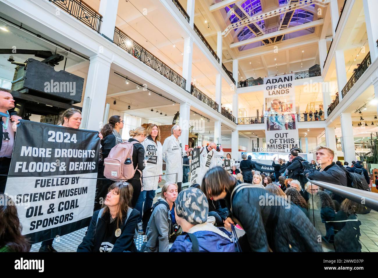 Reclaim the science museum hi-res stock photography and images - Alamy